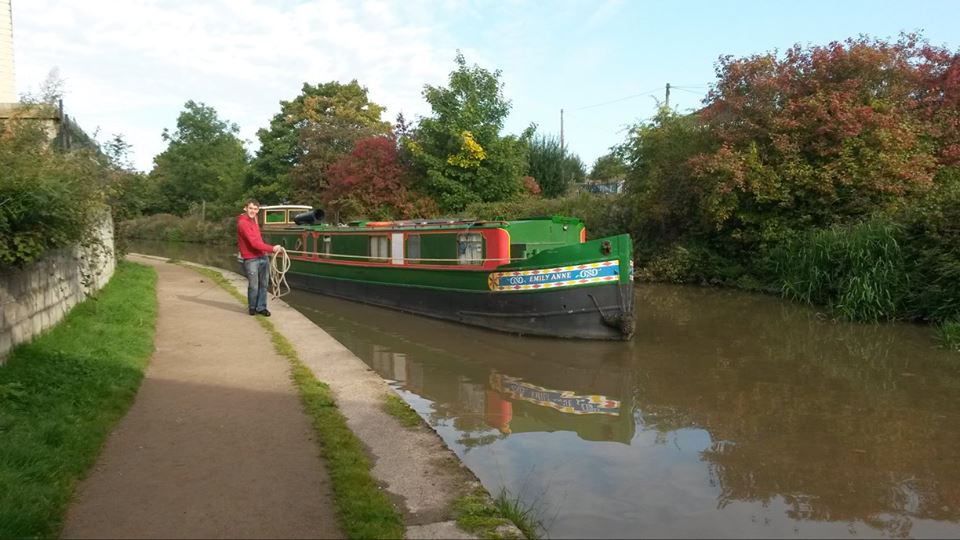 Pulling/Towing a boat - Boat Handling - Canal World