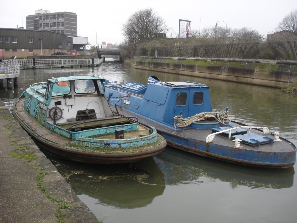 Falconbrook - History & Heritage - Canal World