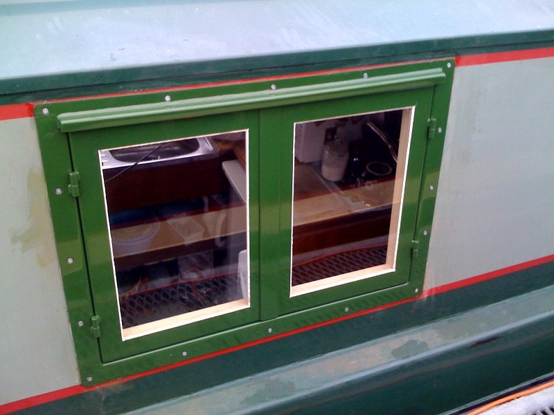 side hatch - Boat Building & Maintenance - Canal World