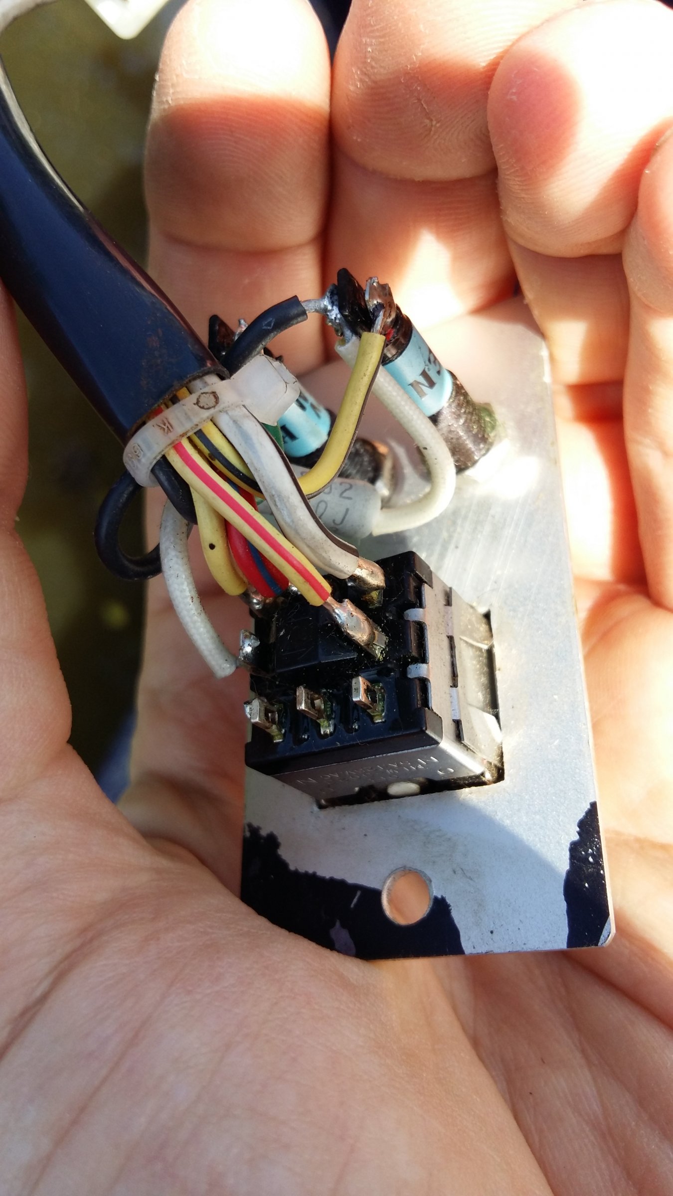 Mikuni MX60 with Danfoss BTS5 / Danfoss TP5 - Boat Equipment - Canal World