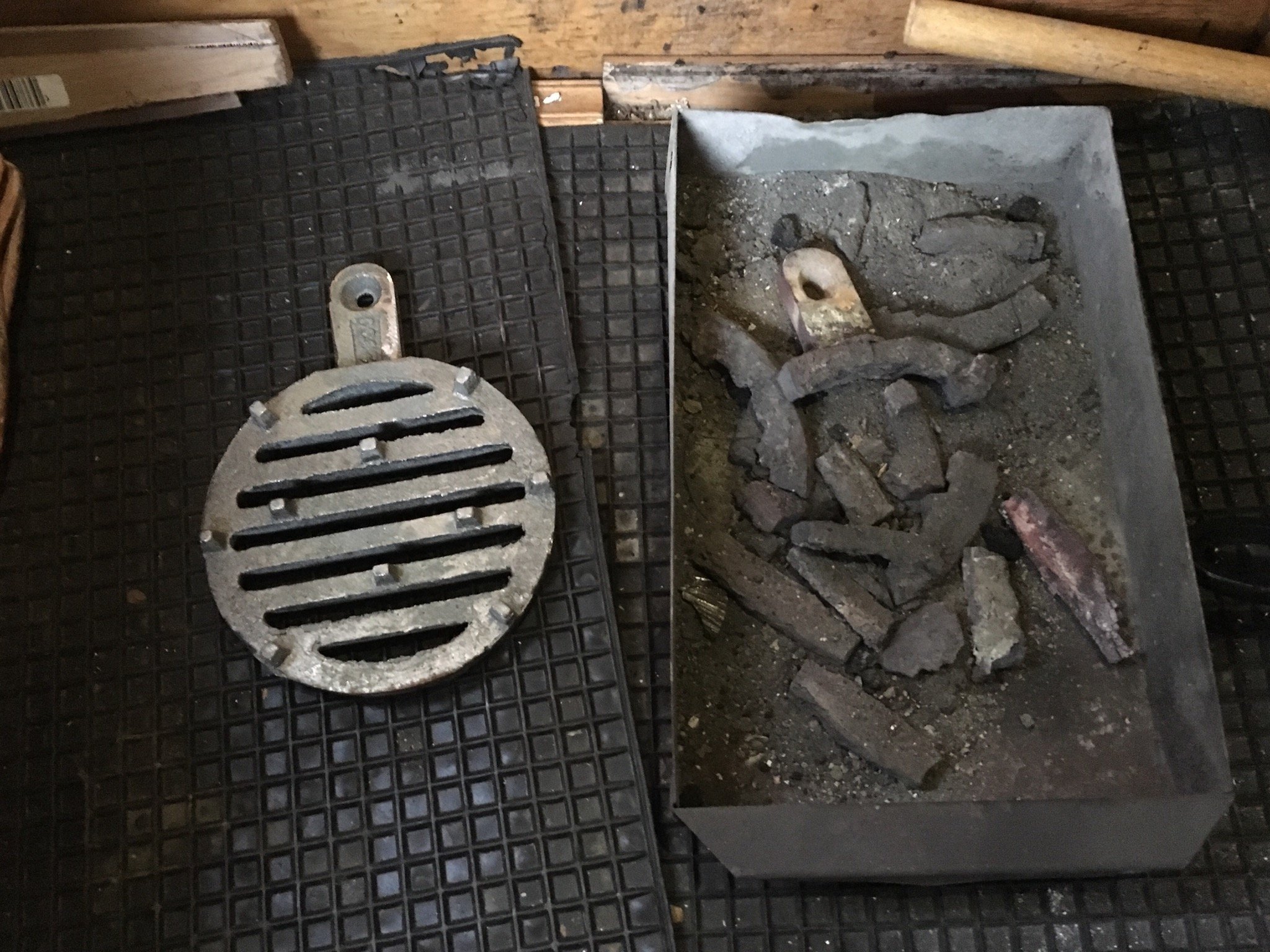 Morso stove riddle plate removal - Boat Building & Maintenance - Canal ...