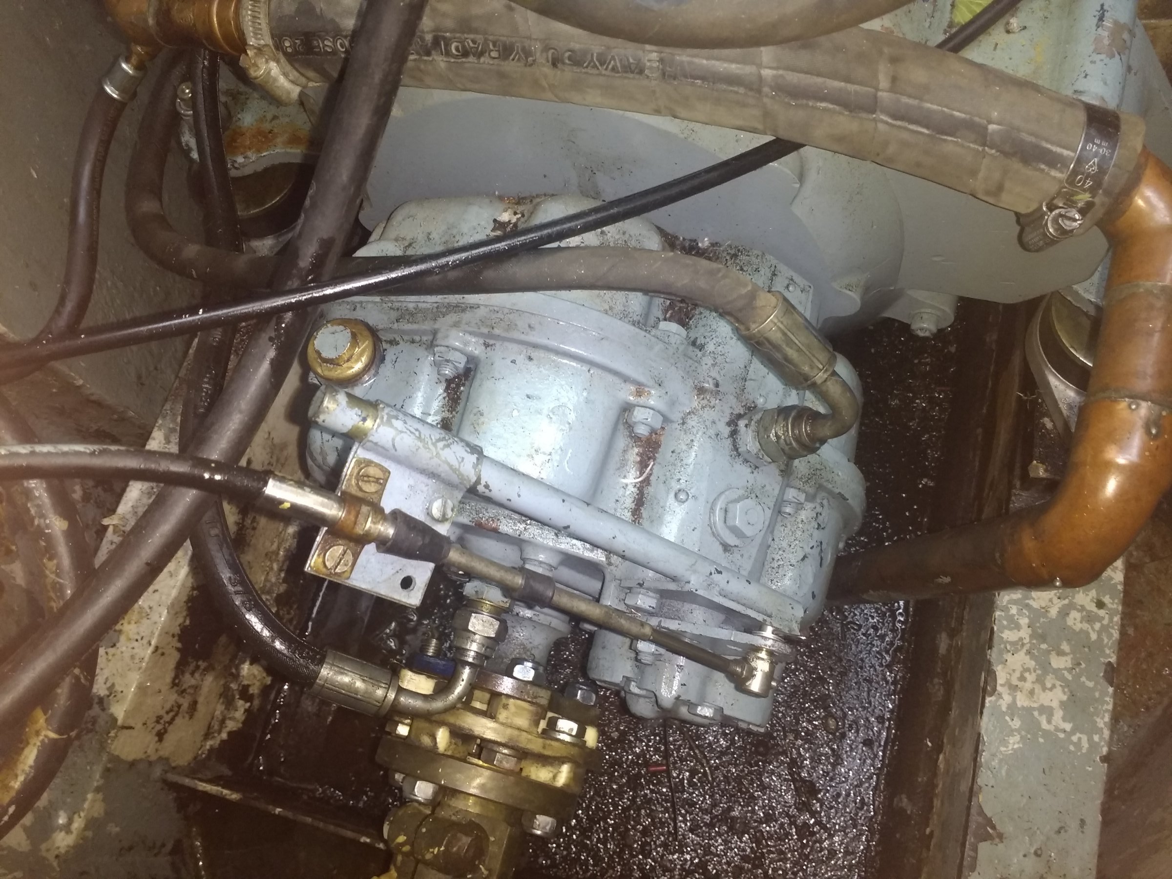 BMC 1.8 and gearbox oil, prop not engaging properly - Boat Building ...