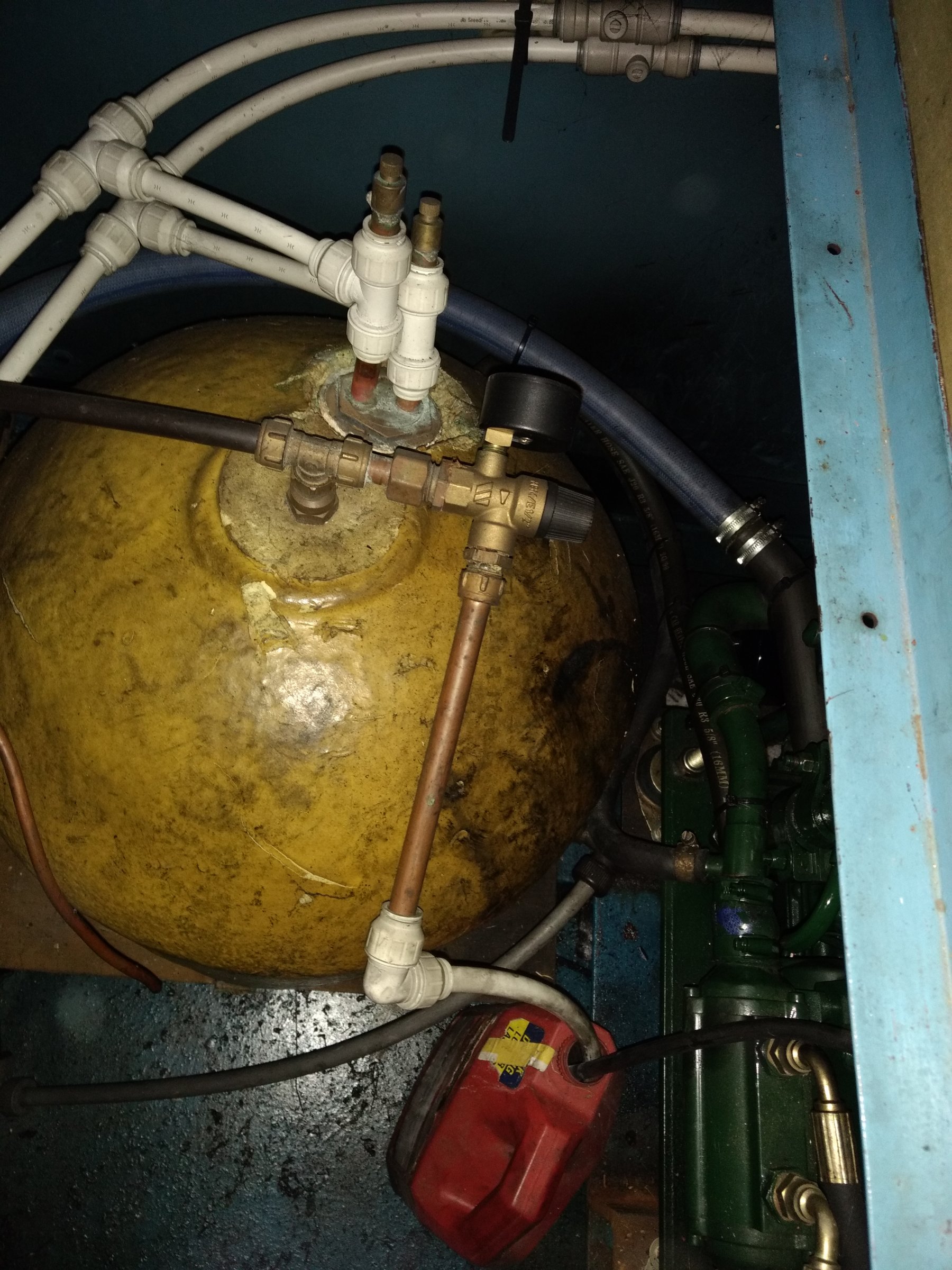 Calorifier connections - Boat Building & Maintenance - Canal World