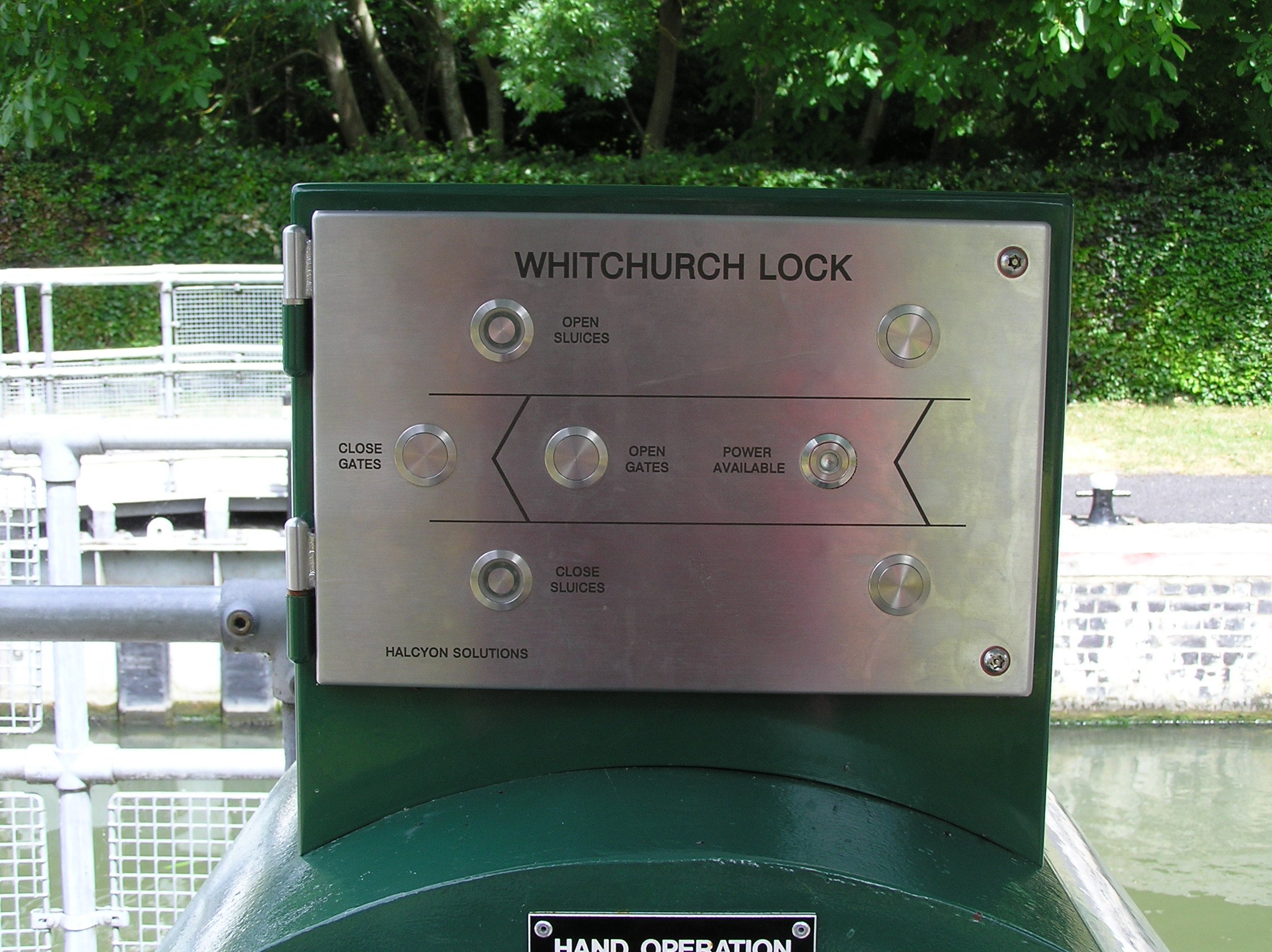 Boat sunk in Clifton Hampden Lock - General Boating - Canal World