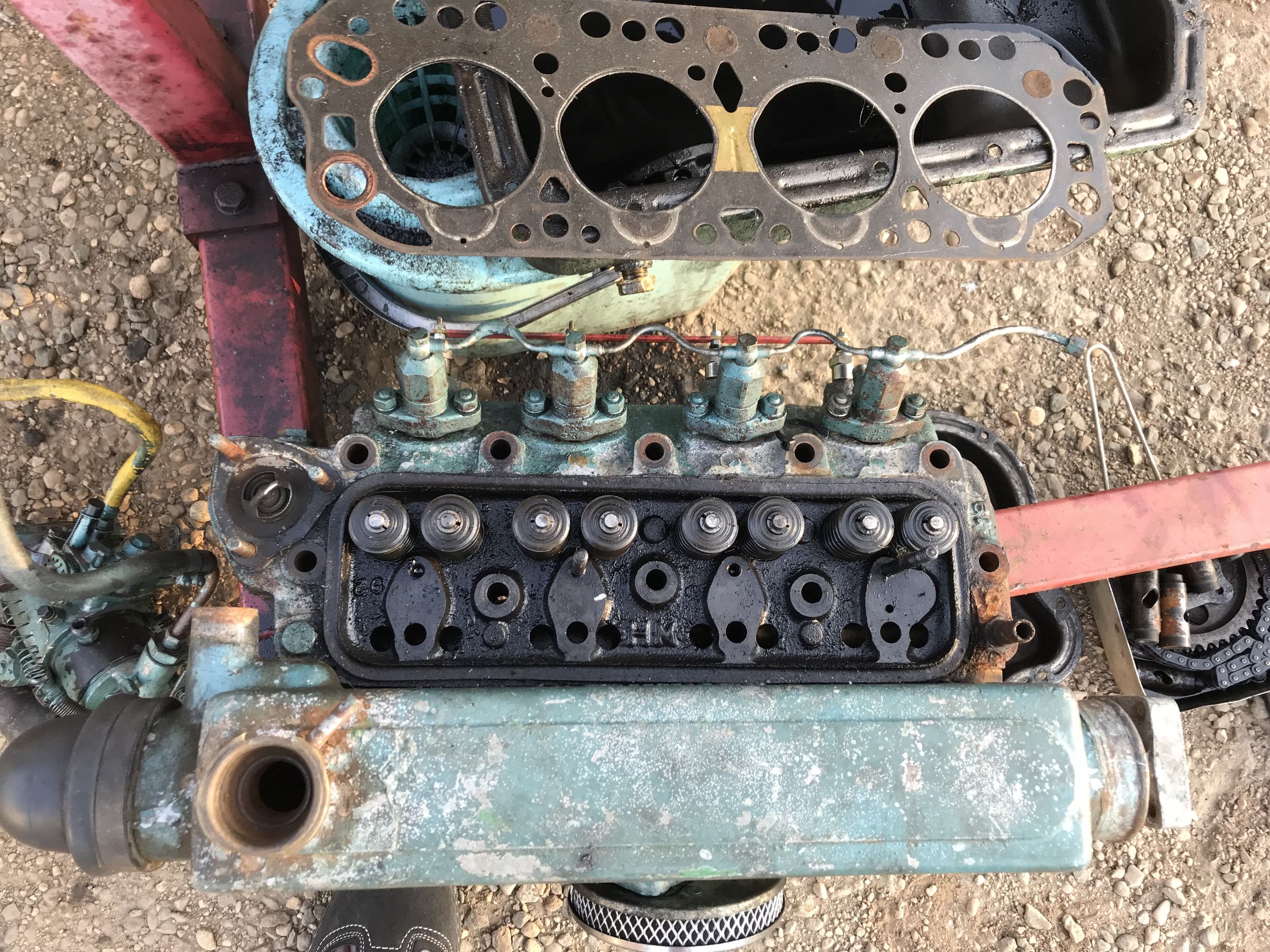 1.5 oil pressures, pressure relief valve - BMC - Canal World