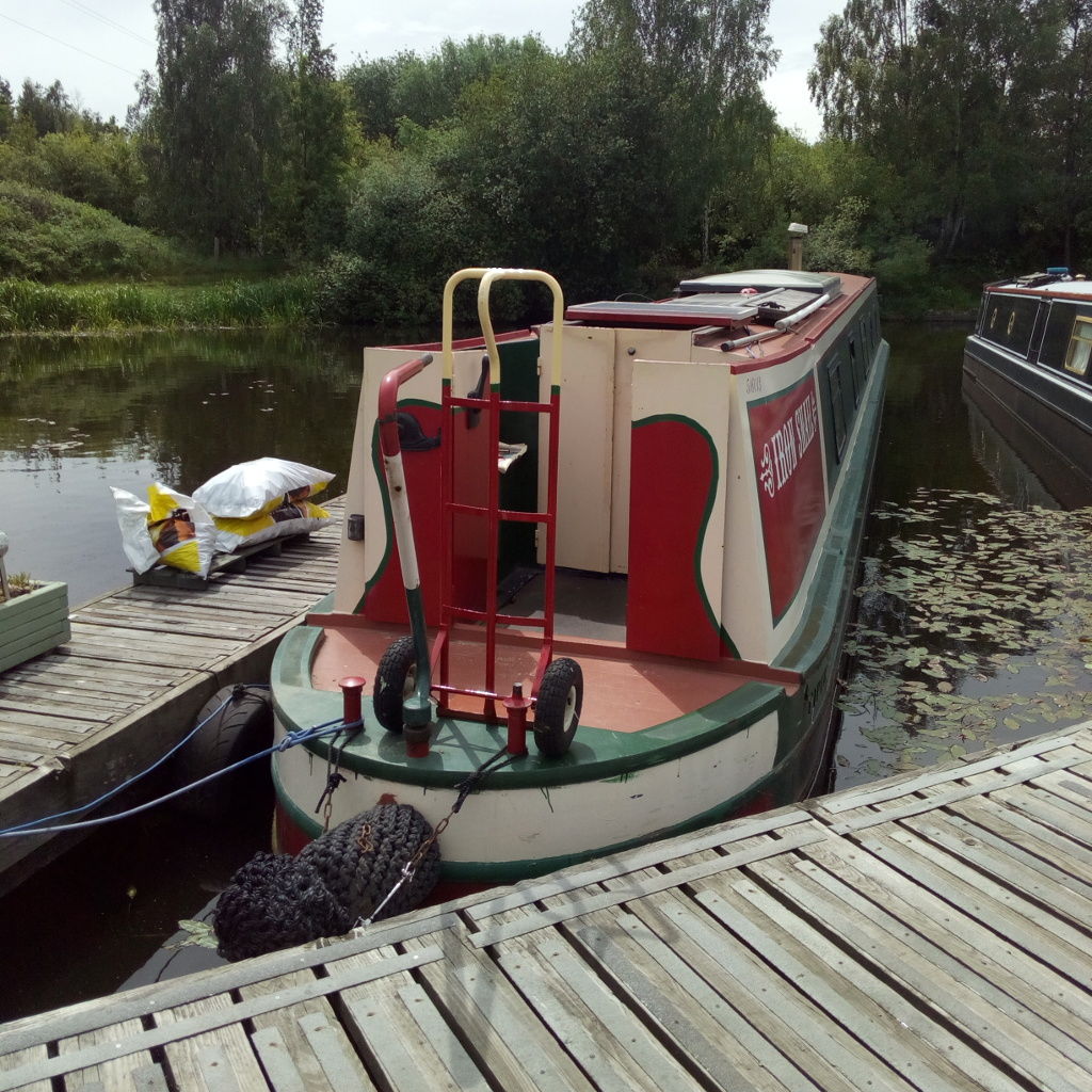 Craftmaster Raddle or International Interdeck for Decks? - Boat ...