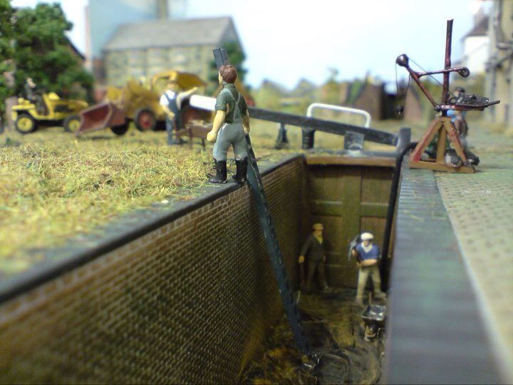 Model lock gates approx oo scale - General Boating - Canal World