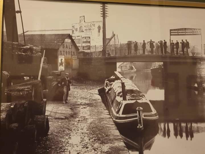 Cow lane bridge chester - History & Heritage - Canal World