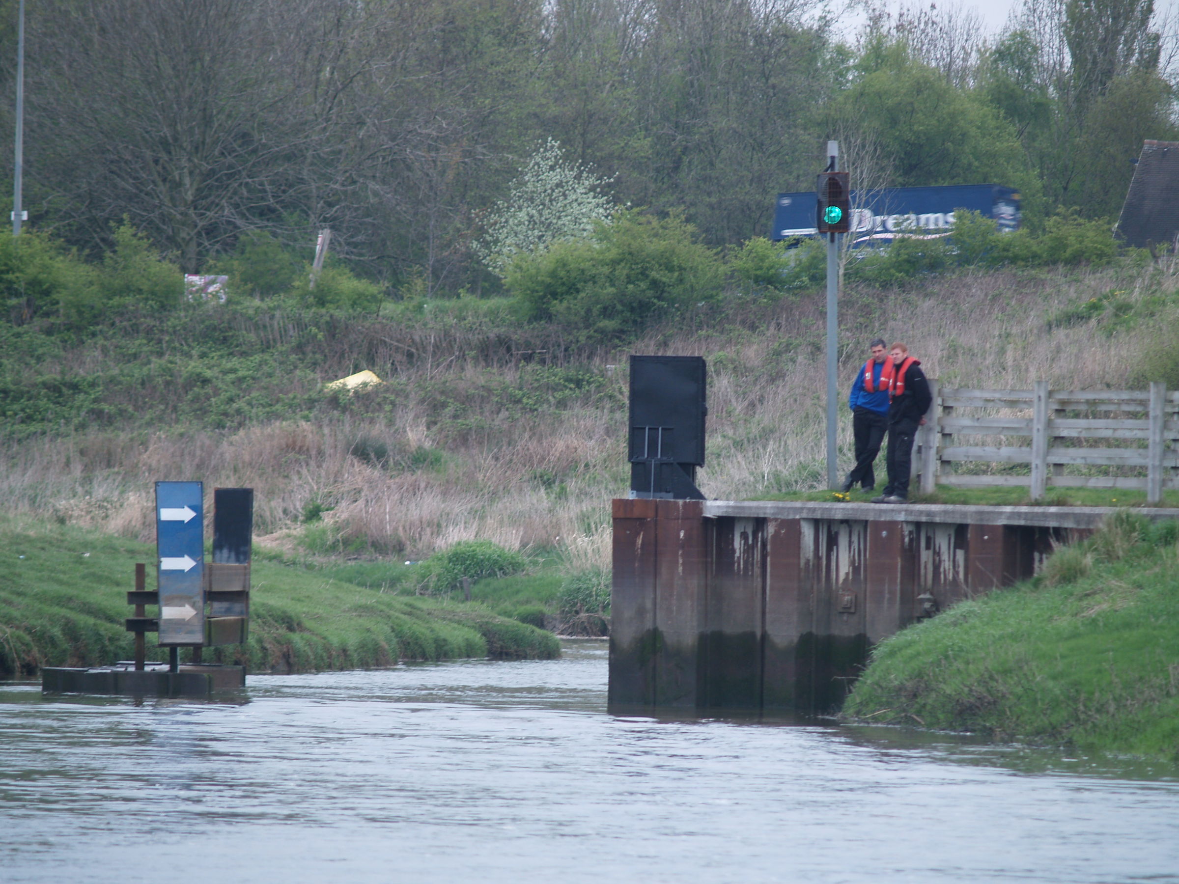 Tonic required. Send in your photos of what is nice on the waterways ...