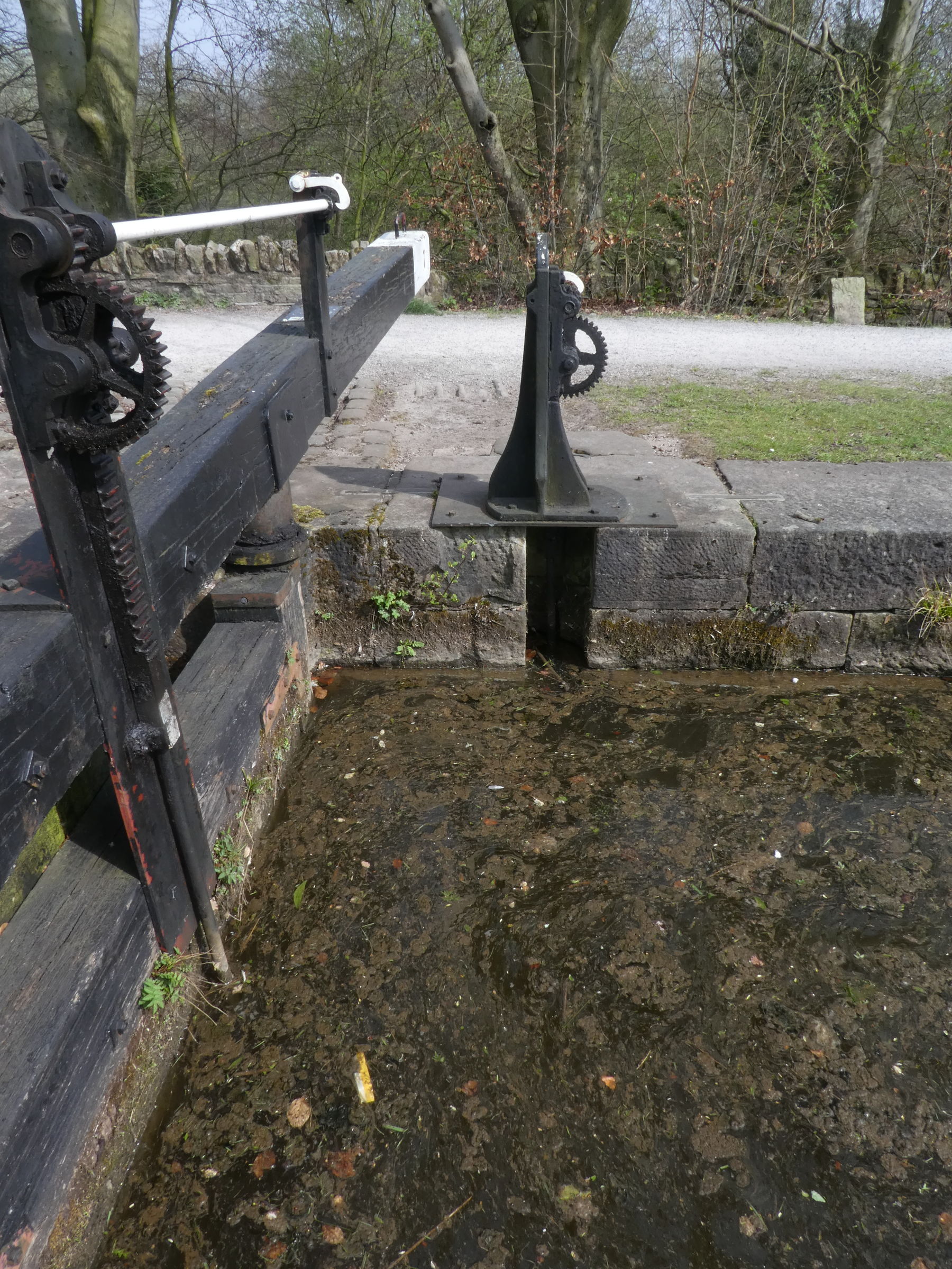 Marple lock ground paddles - History & Heritage - Canal World