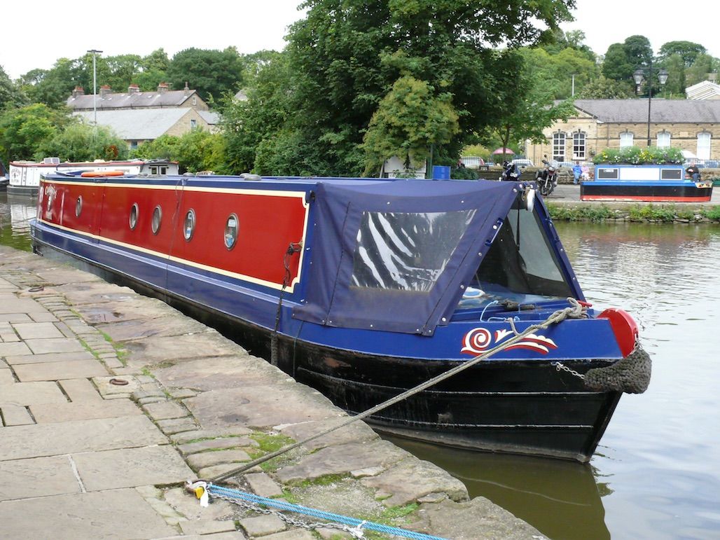 Glastron Carlson narrowboat builder? - General Boating - Canal World