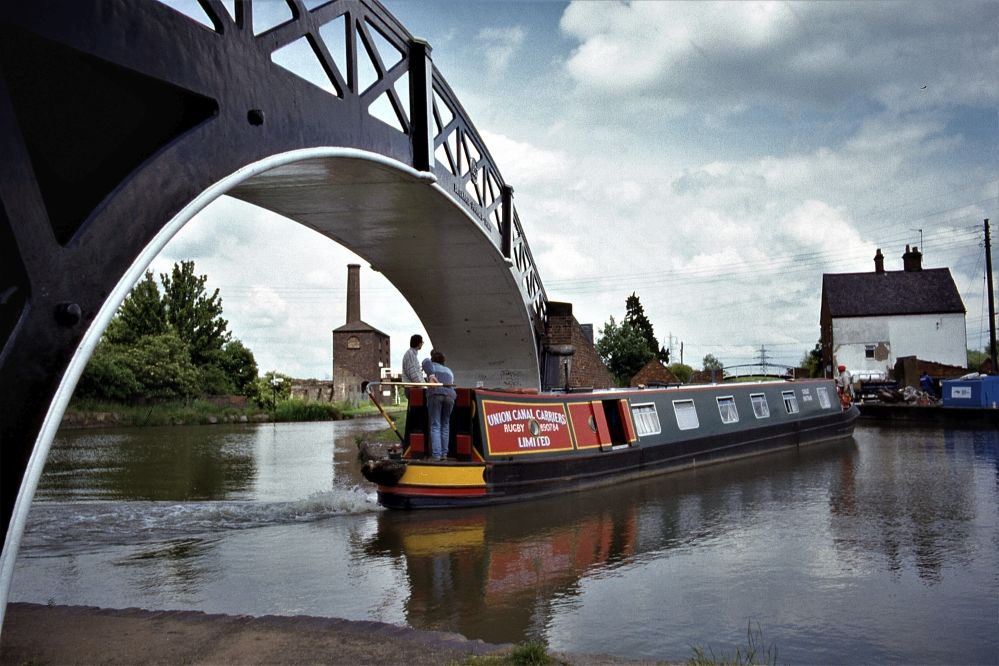 Tonic required. Send in your photos of what is nice on the waterways ...
