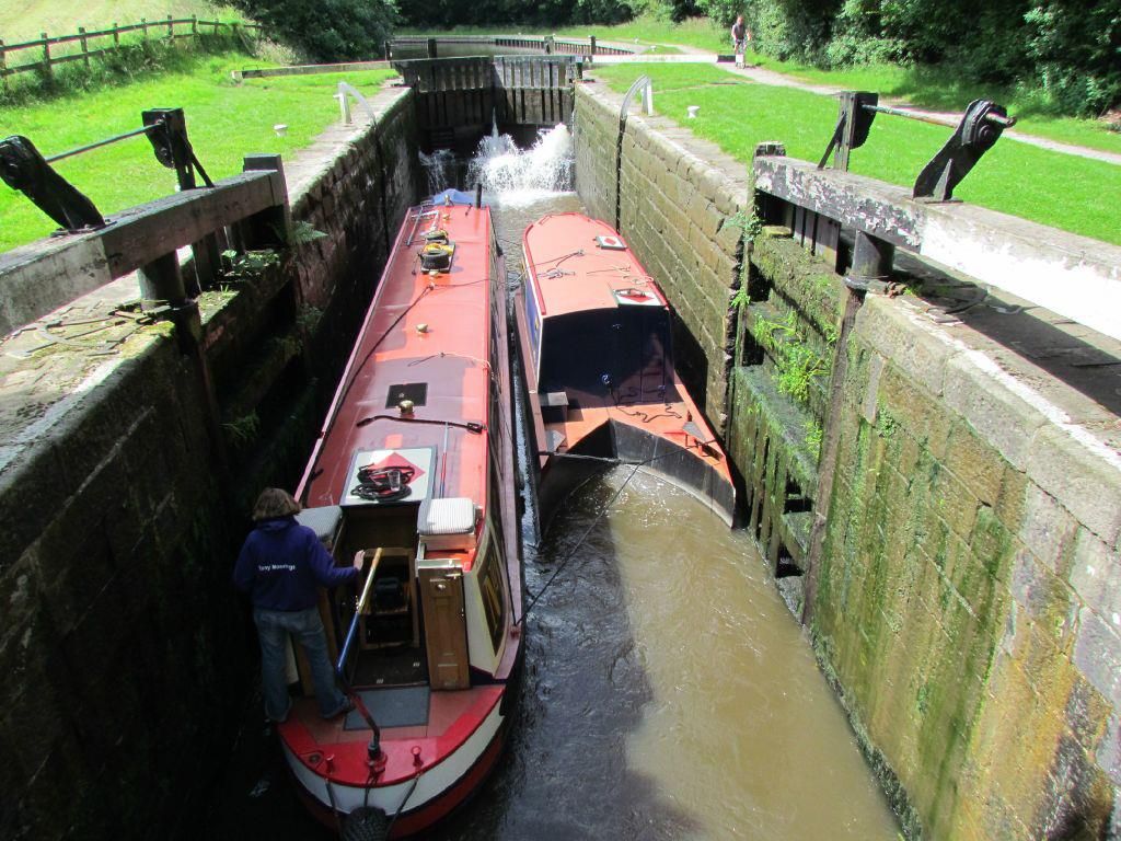 Shortening narrowboat cabin? - Boat Building & Maintenance - Canal World
