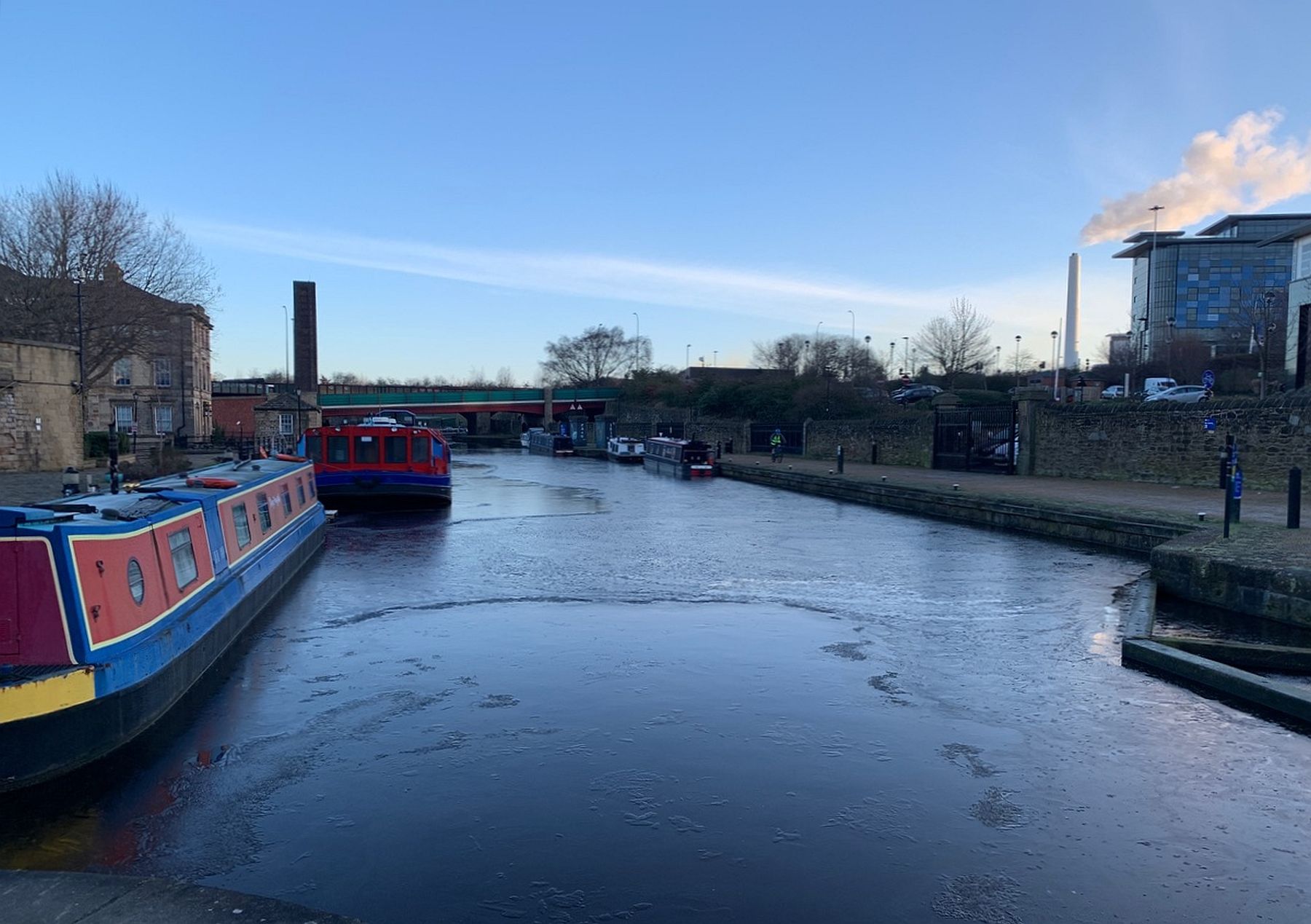 Tonic required. Send in your photos of what is nice on the waterways ...