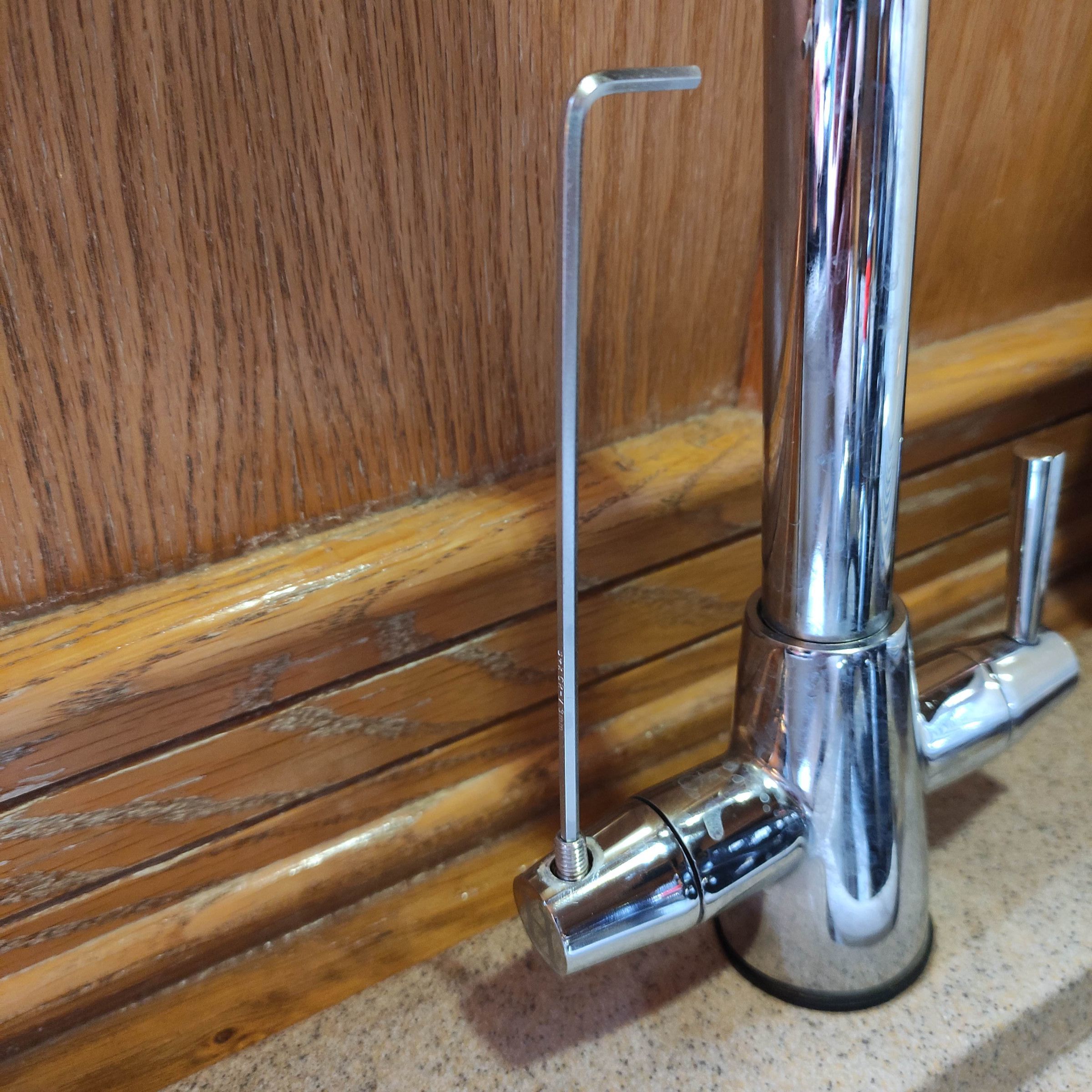 Dripping tap - Boat Equipment - Canal World