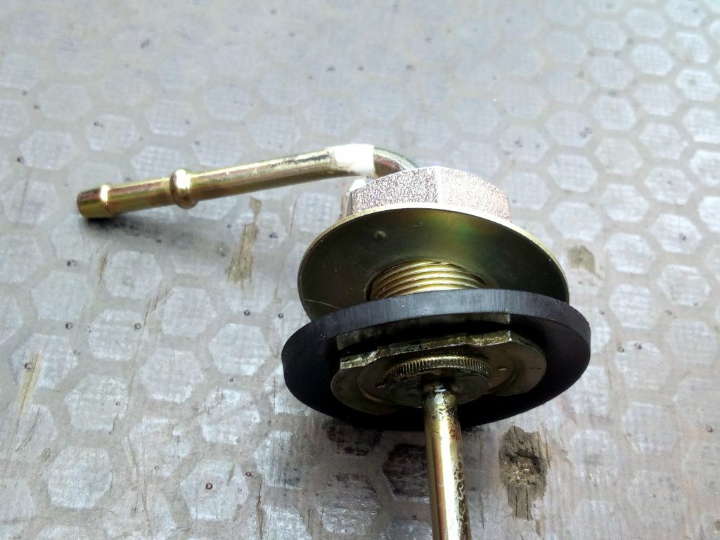 Fitting a diesel tank dip tube. - Boat Building & Maintenance - Canal World