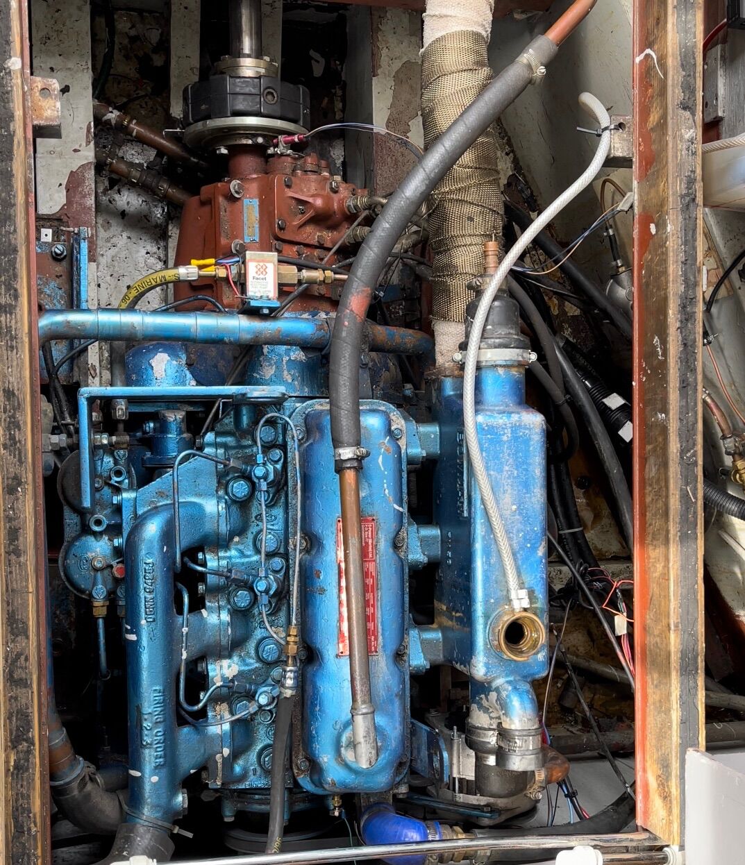 Hi I have a ford bsd 333 - Build Blogs - Canal World