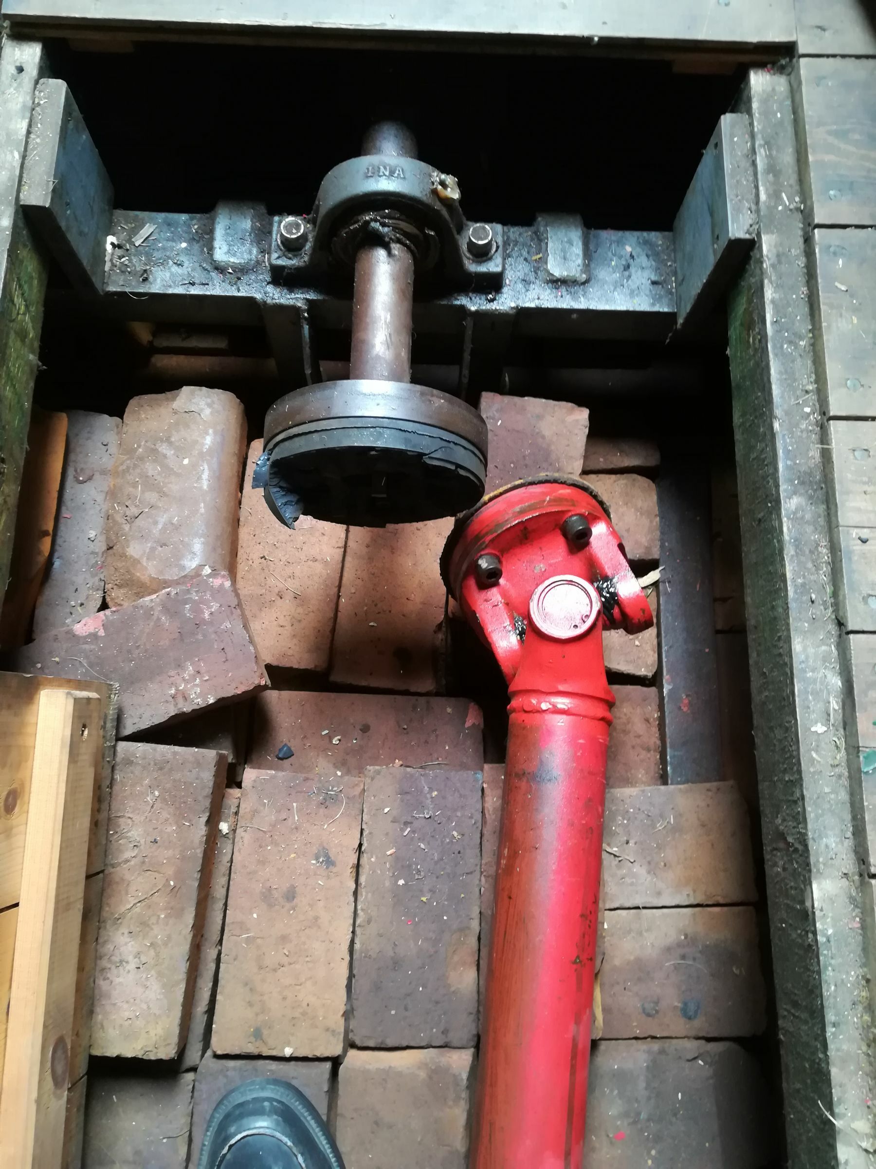 Metalastik Coupling Sheared (6.25") - Boat Building & Maintenance ...