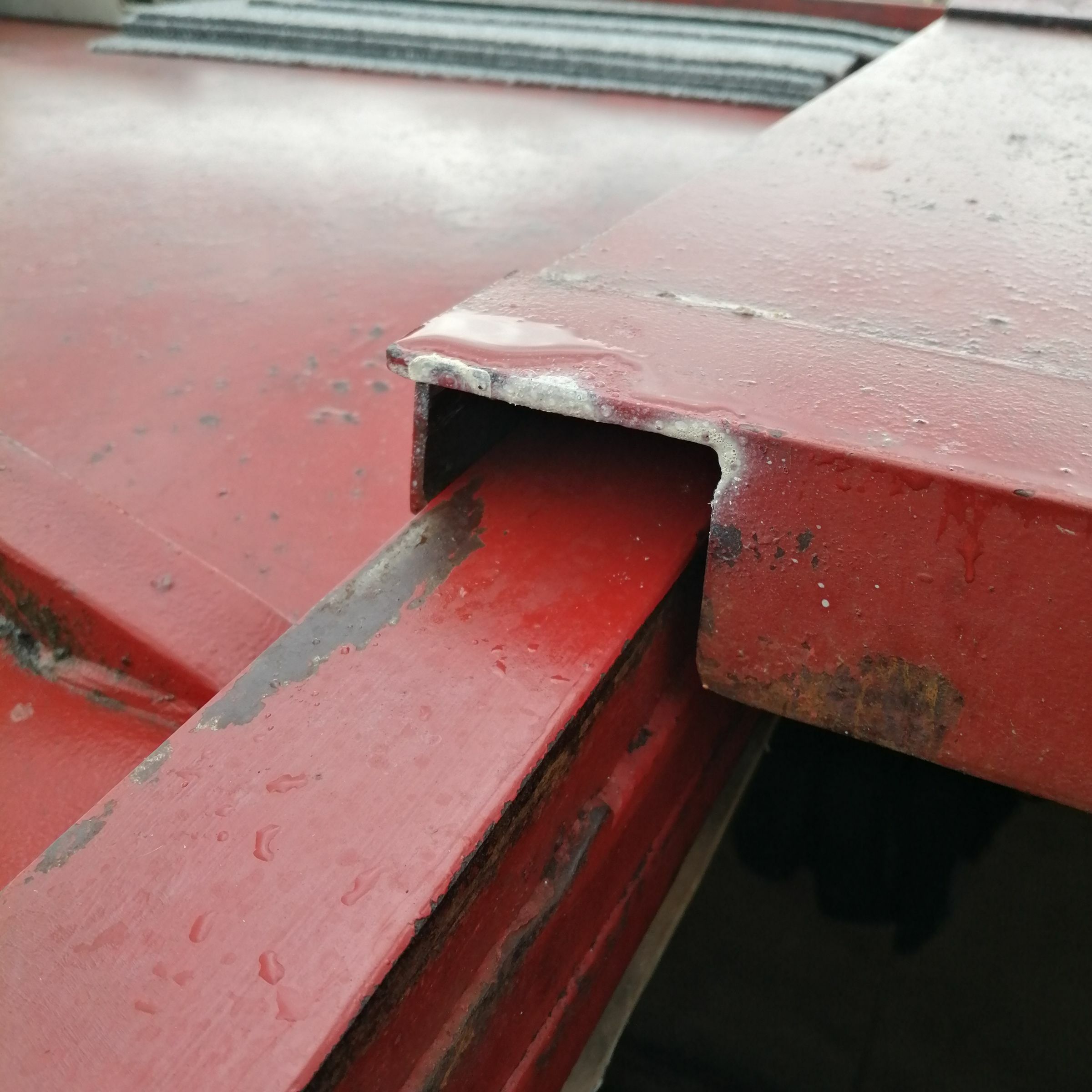 Stiff steel sliding hatches maintenance - Boat Building & Maintenance ...