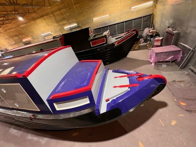 Most practical colour to paint your boat - Boat Building & Maintenance ...