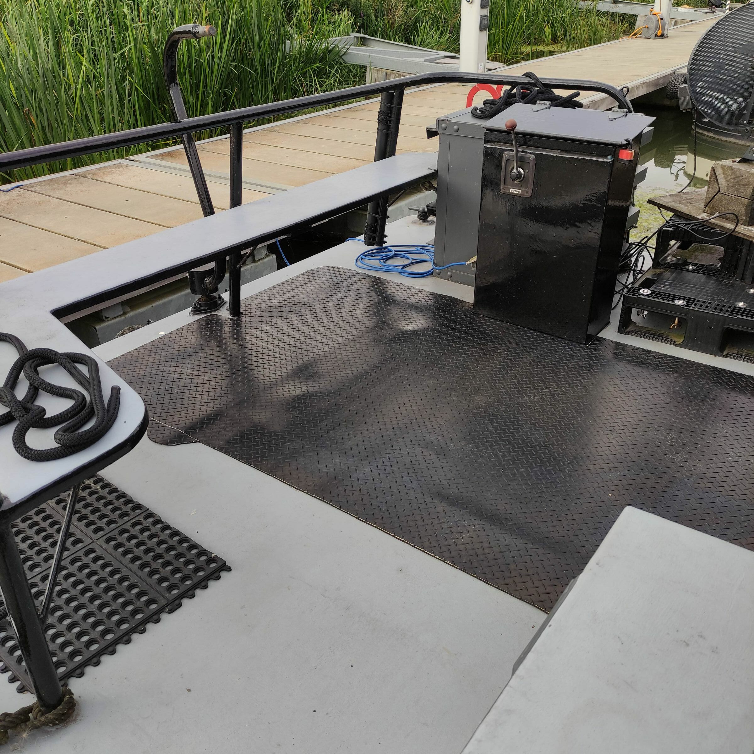 Keeping water out of my cruiser stern's engine bay - Boat Building ...