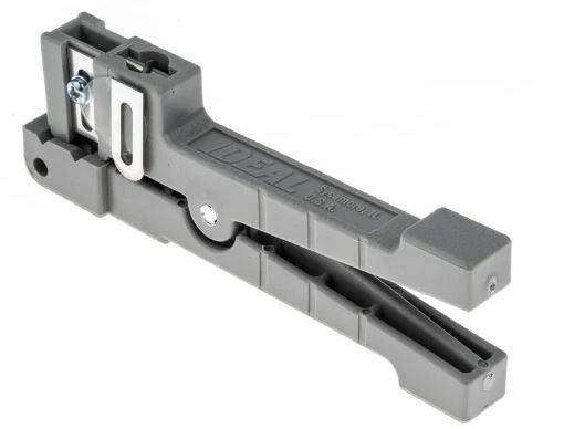 Narrow boat Tool kit - Boat Building & Maintenance - Canal World