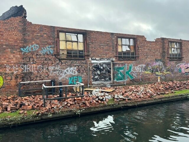 BCN Mainline, Wolverhampton Emergency Closure - Stoppages - Canal World