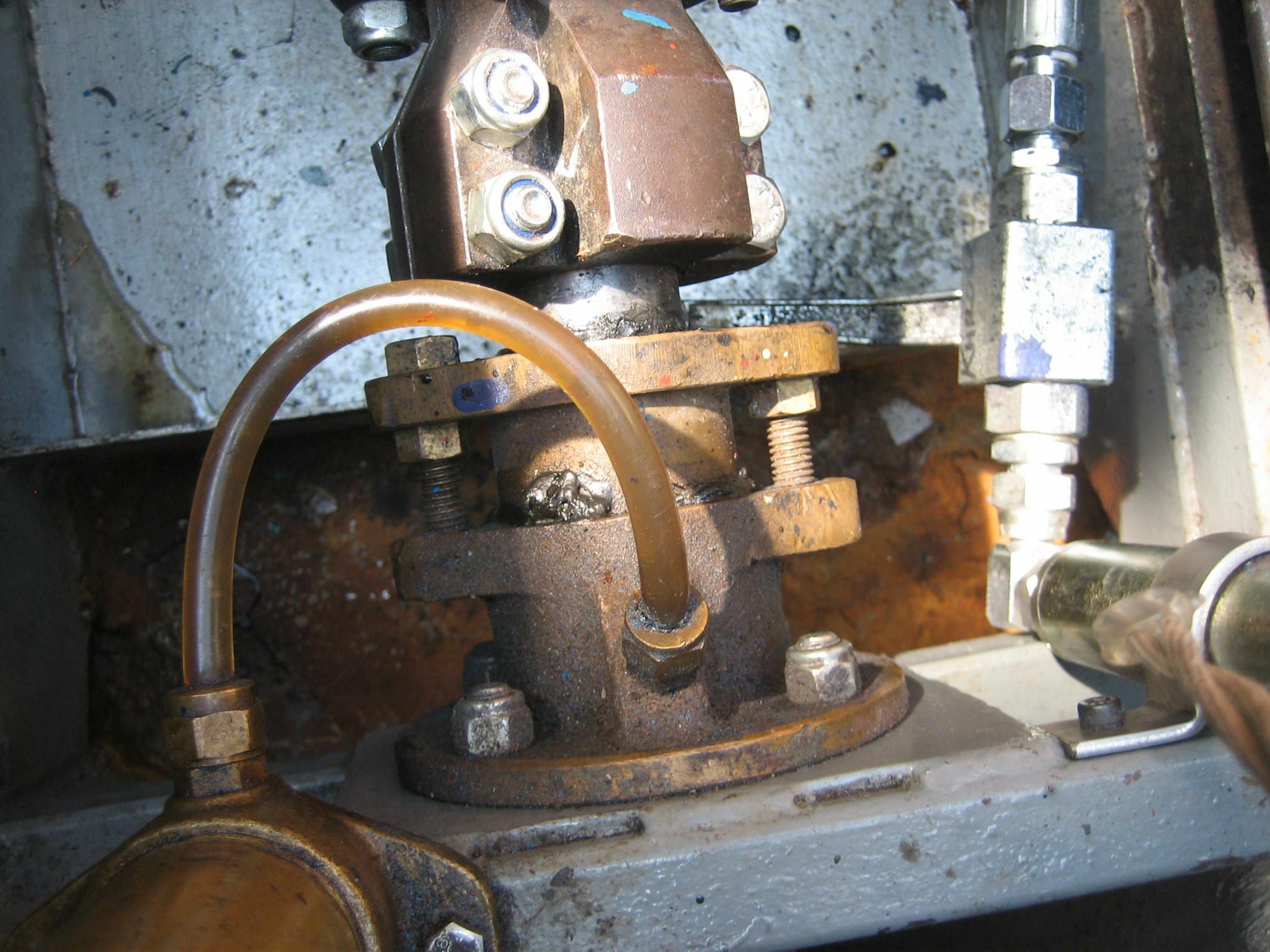 Lister petter Lpws3 exhaust spitting/ leak - Boat Building ...