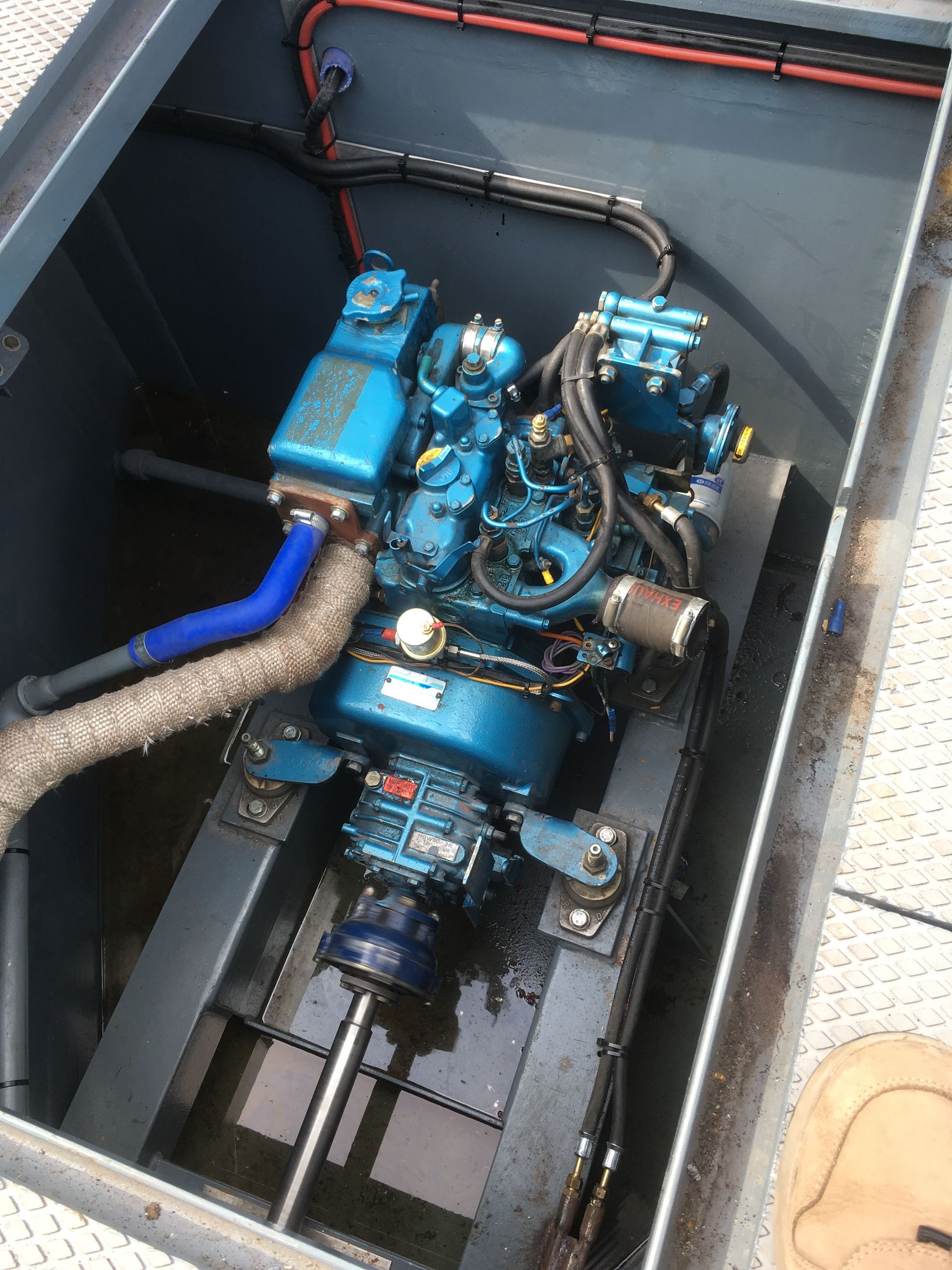 Engine shut off valve - Boat Building & Maintenance - Canal World