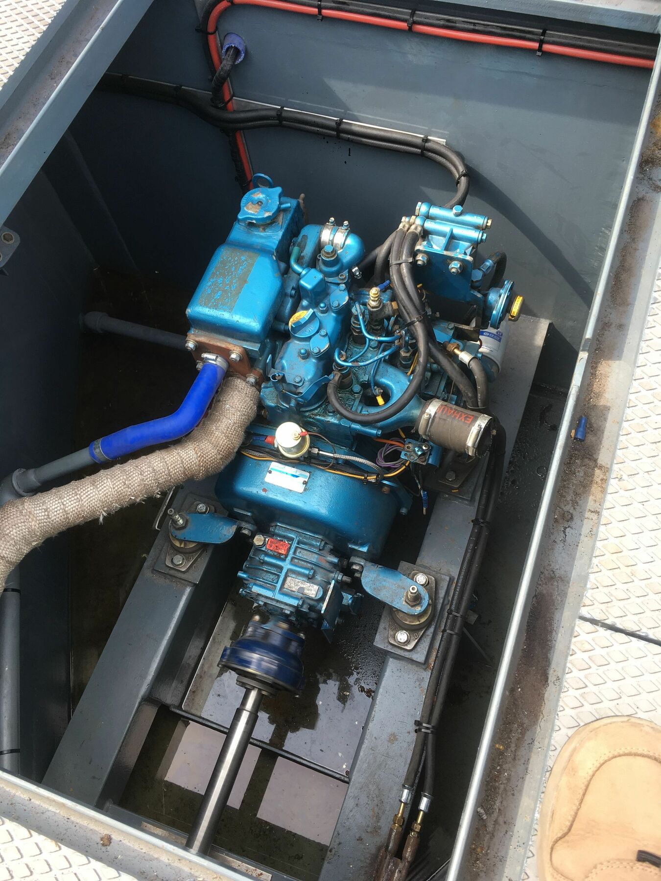 Engine shut off valve - Boat Building & Maintenance - Canal World