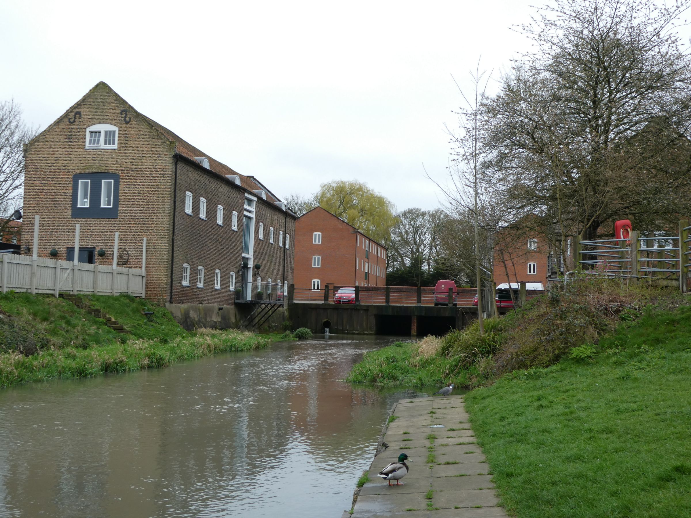 Louthing Around - a brief tour of the Louth Canal - History & Heritage ...