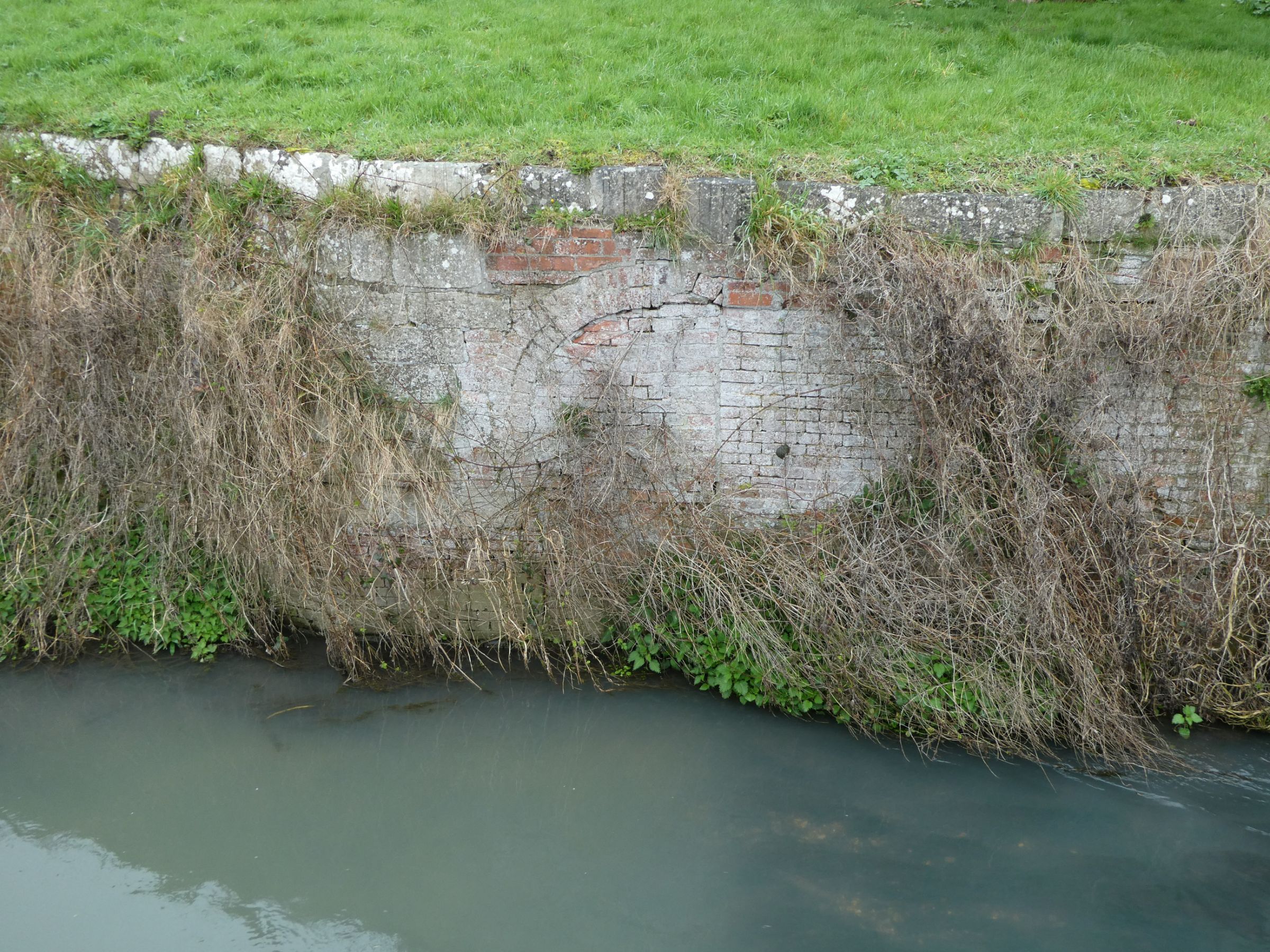 Louthing Around - a brief tour of the Louth Canal - History & Heritage ...