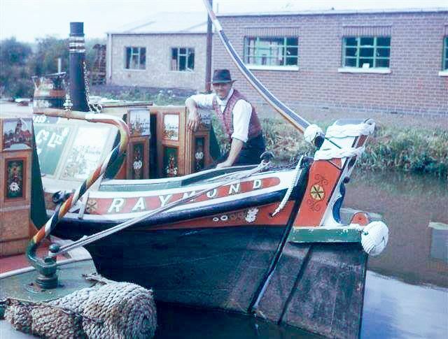 Braunston Historic Boat Event 24th and 25th June - That's this weekend ...