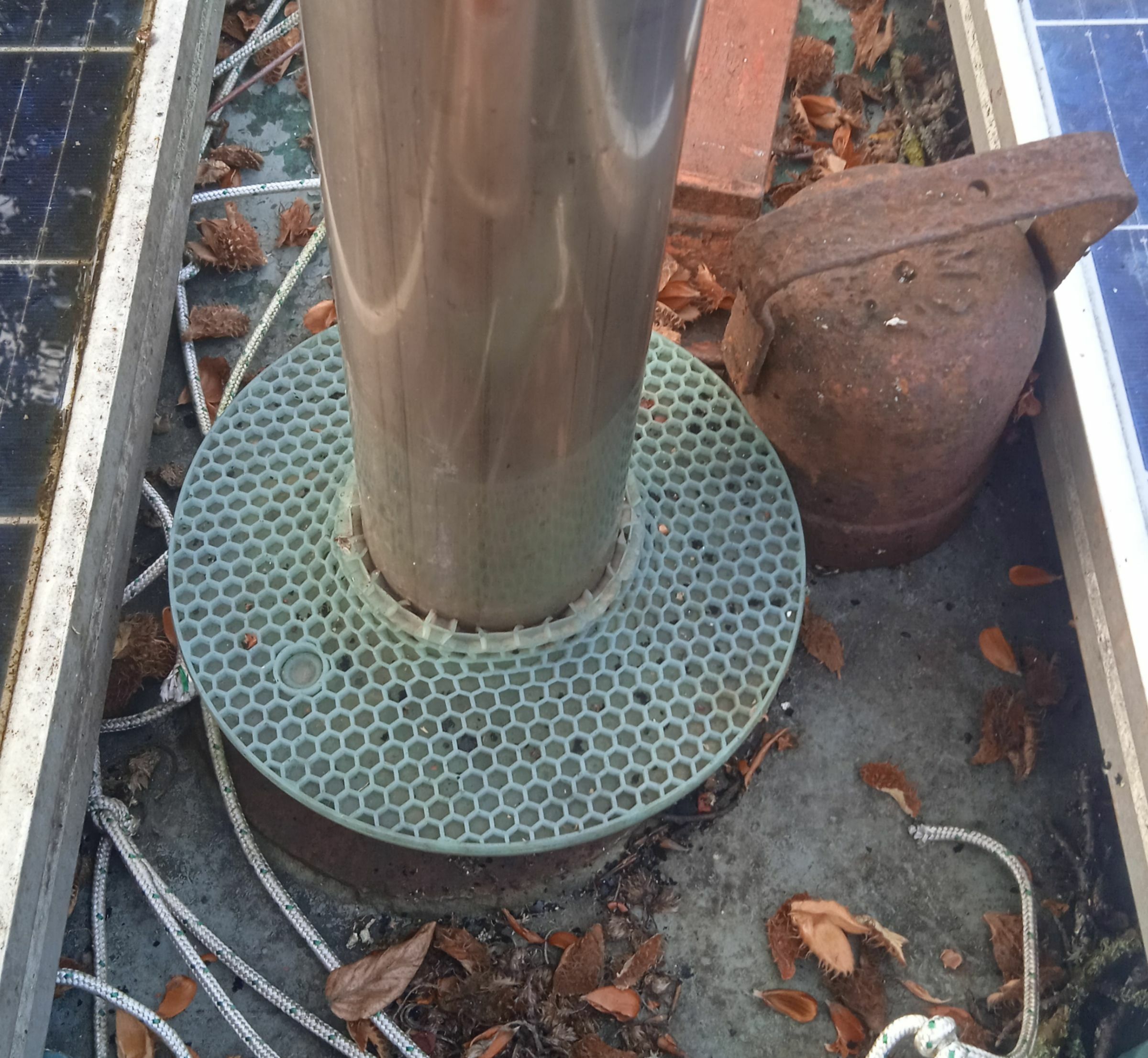 Stainless Steel Flu Pipe. - Boat Equipment - Canal World