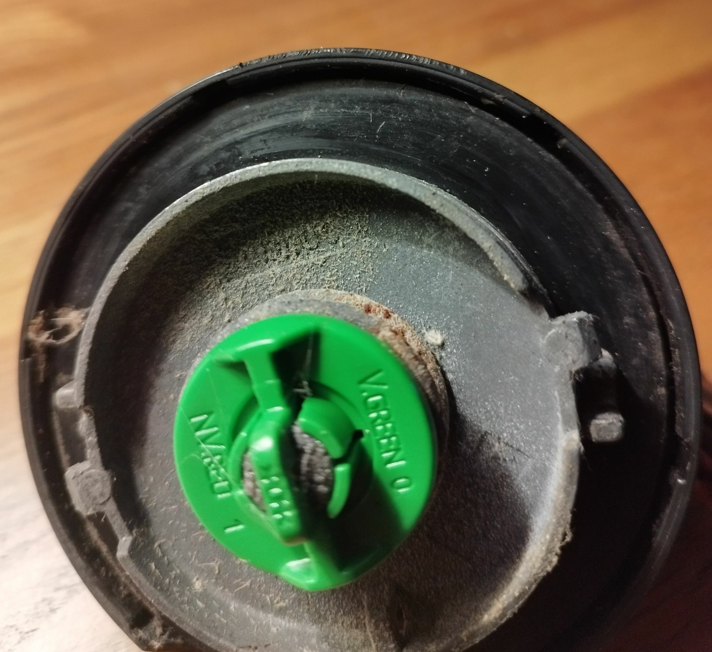 Replacement locking fuel cap - Boat Equipment - Canal World