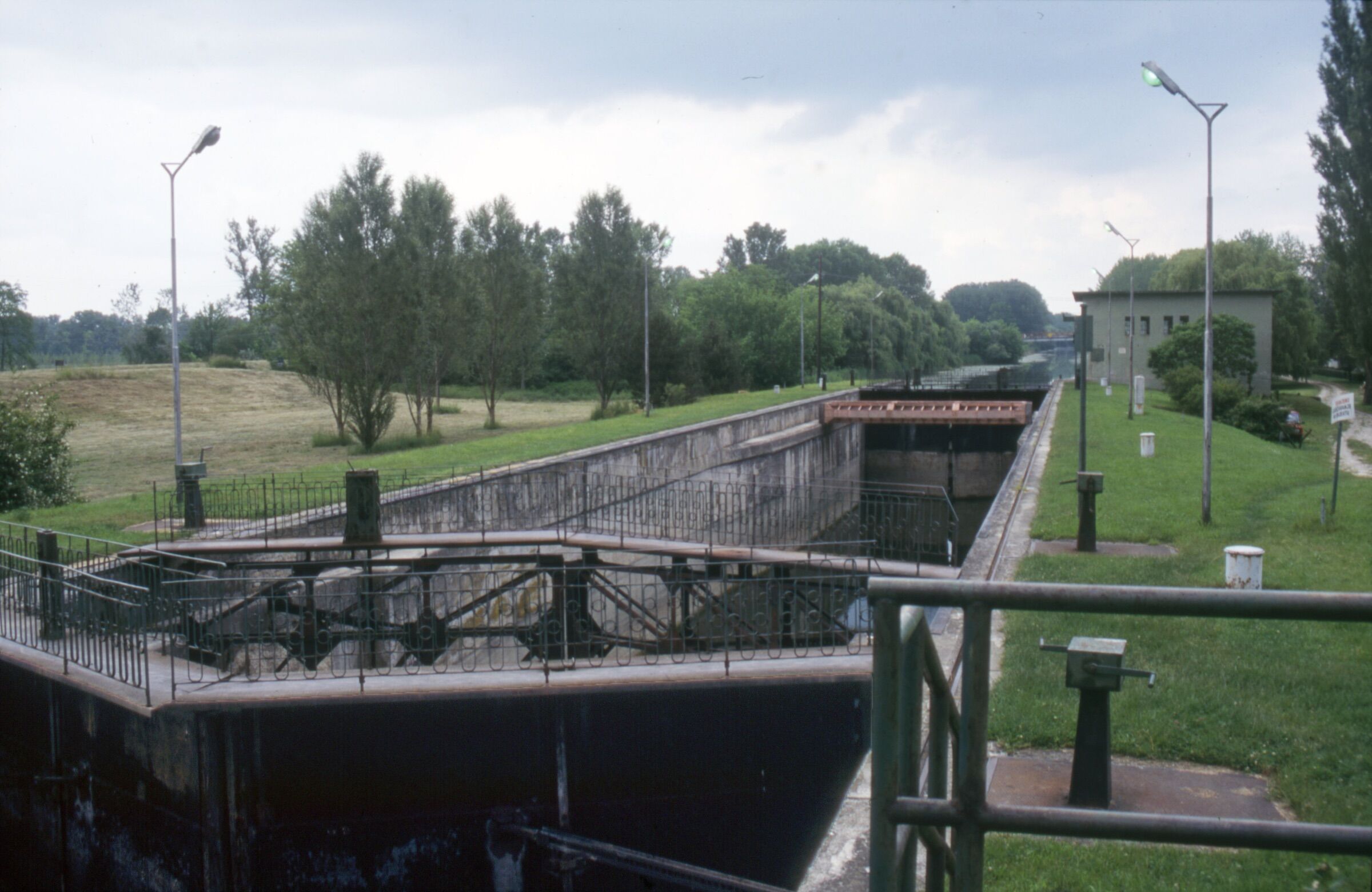 Lock mechanism - Boyne Navigation - History & Heritage - Canal World