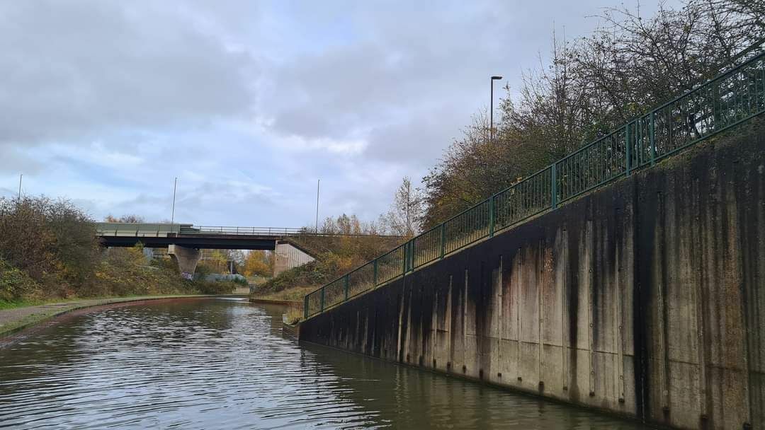 Tonic required. Send in your photos of what is nice on the waterways ...