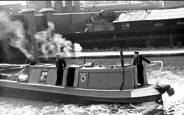 WW2 Fire boats - General Boating - Canal World