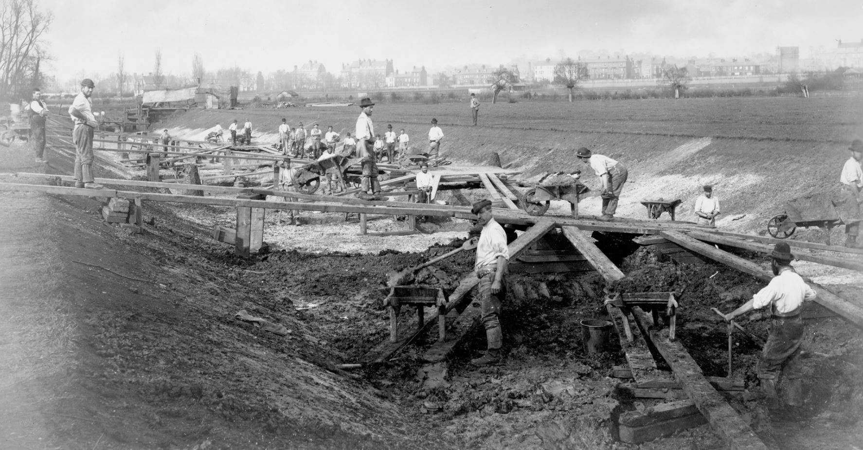 Navvies 1883 - History & Heritage - Canal World