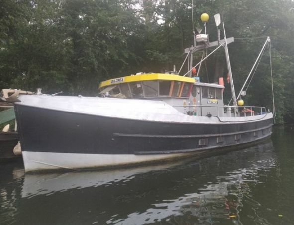 Dave Clark boatbuilders - Boat Building & Maintenance - Canal World