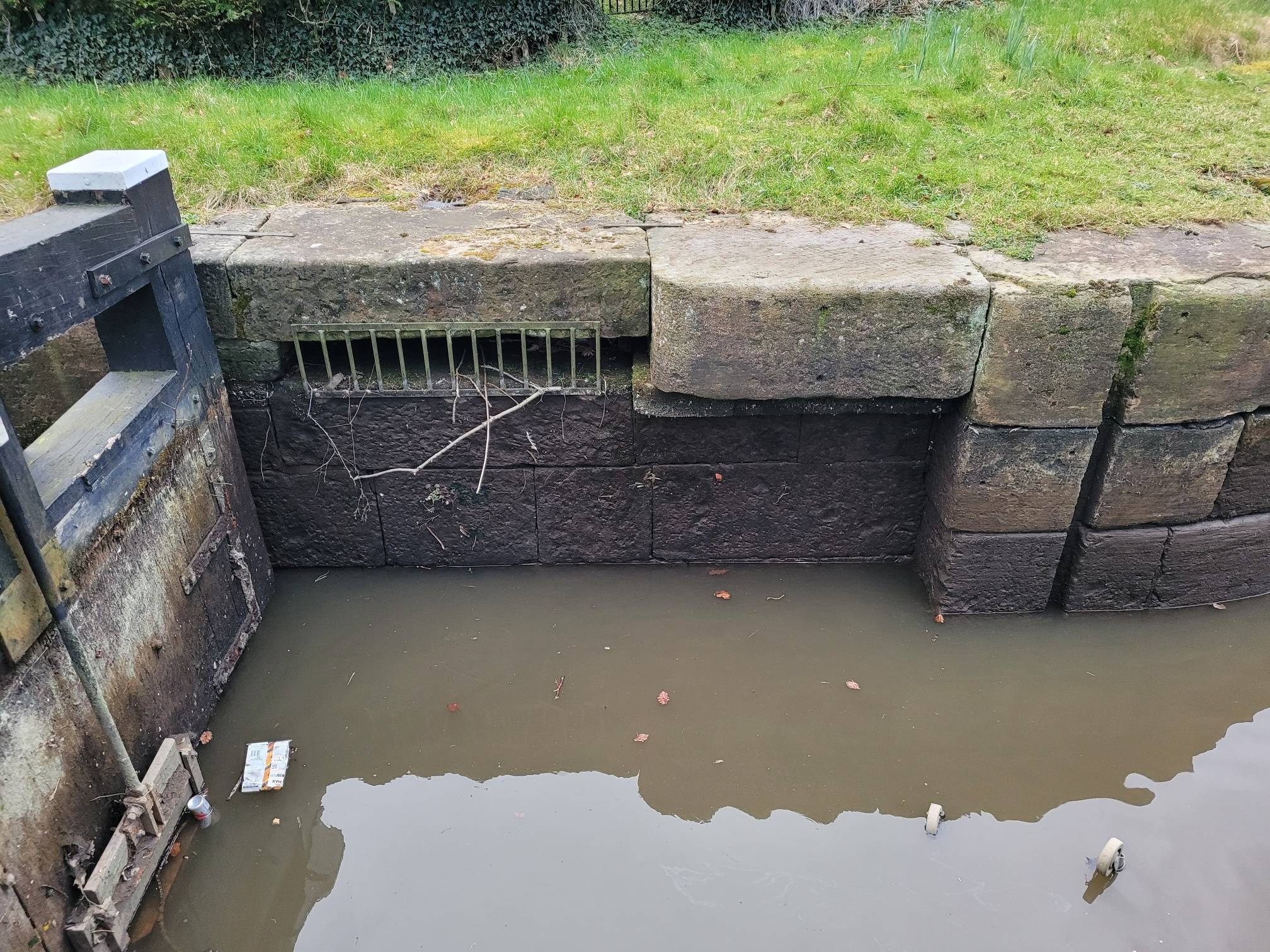 Narrow lock chamber construction - Page 2 - History & Heritage - Canal ...