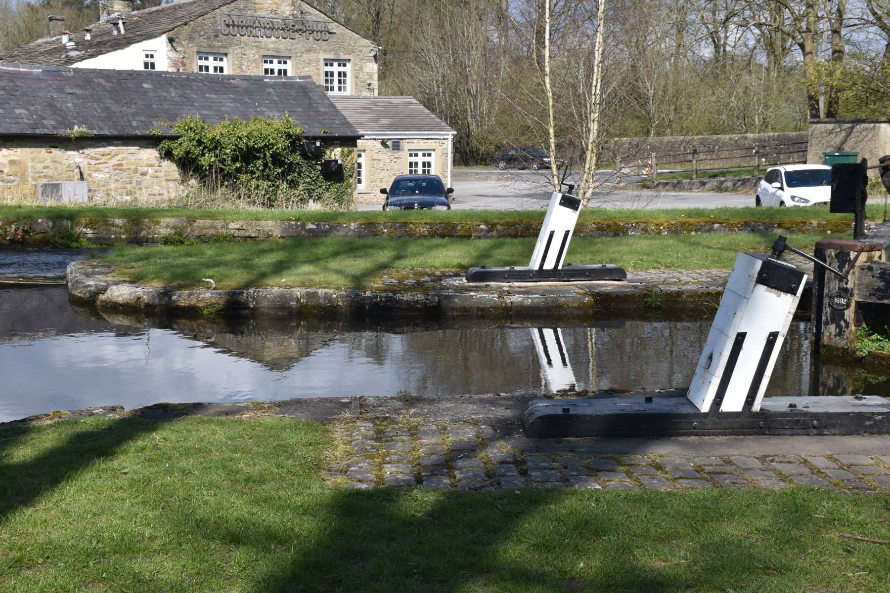 Sloping paddle gear - History & Heritage - Canal World