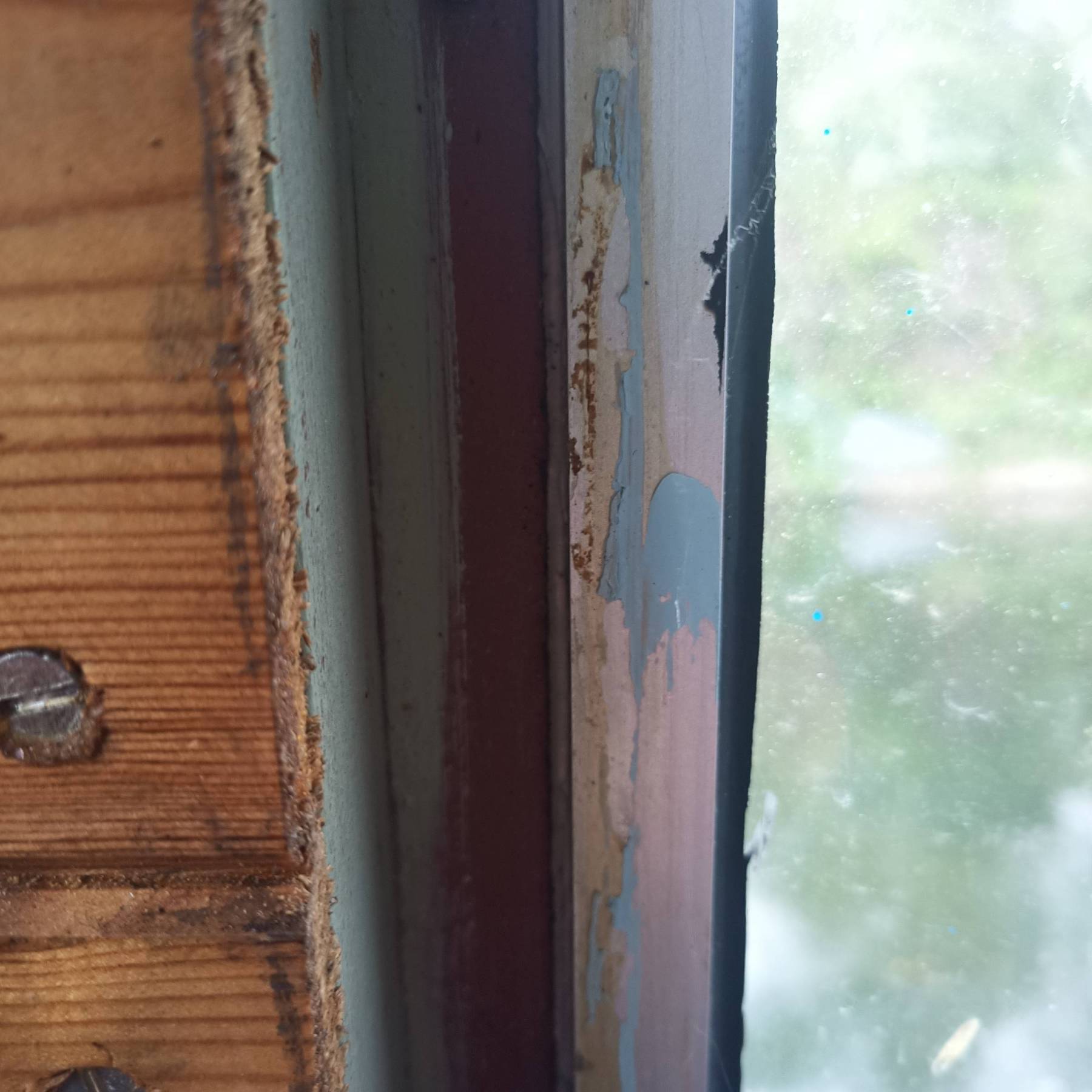 Interior window gutter - condensation tray? - Boat Equipment - Canal World