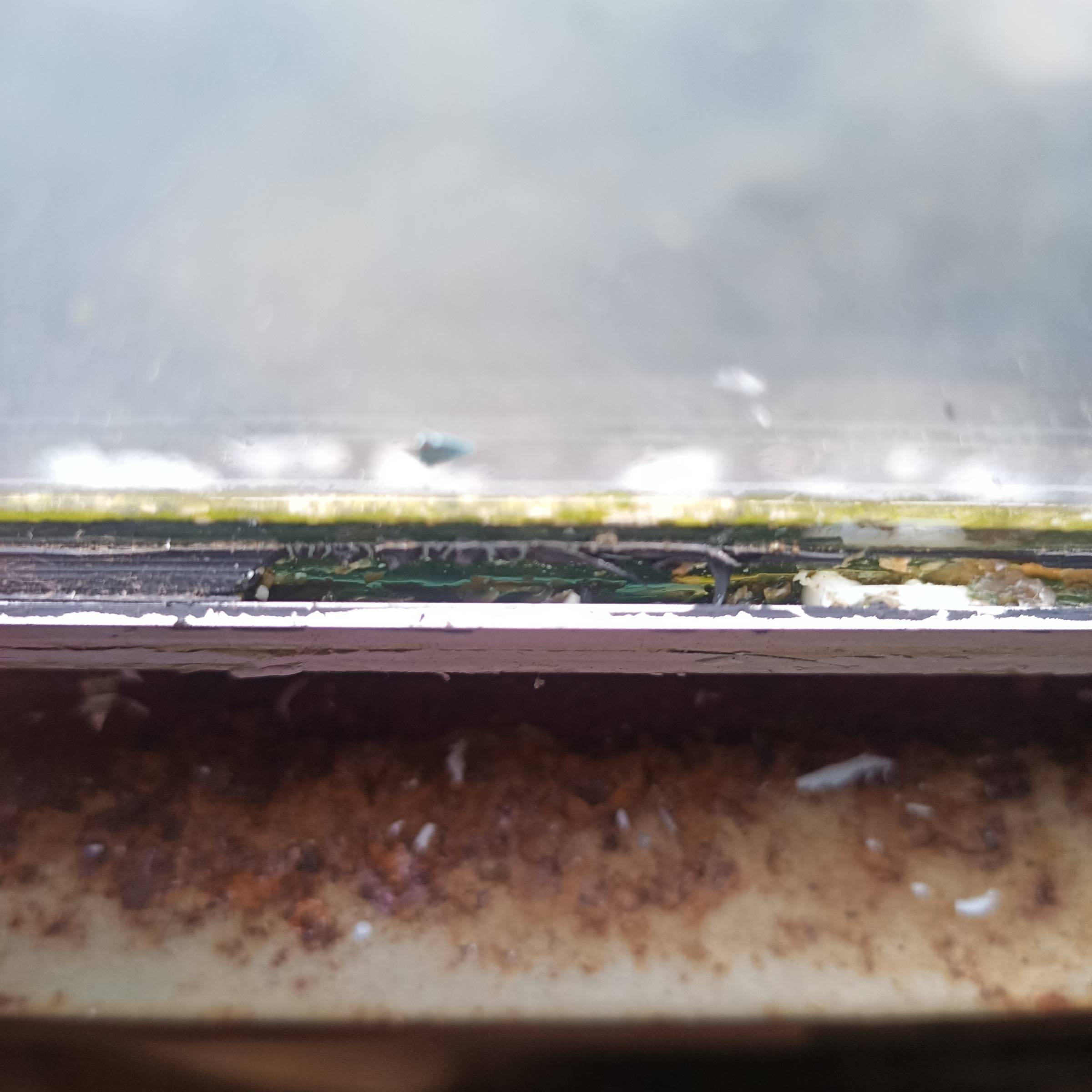 Interior window gutter - condensation tray? - Boat Equipment - Canal World