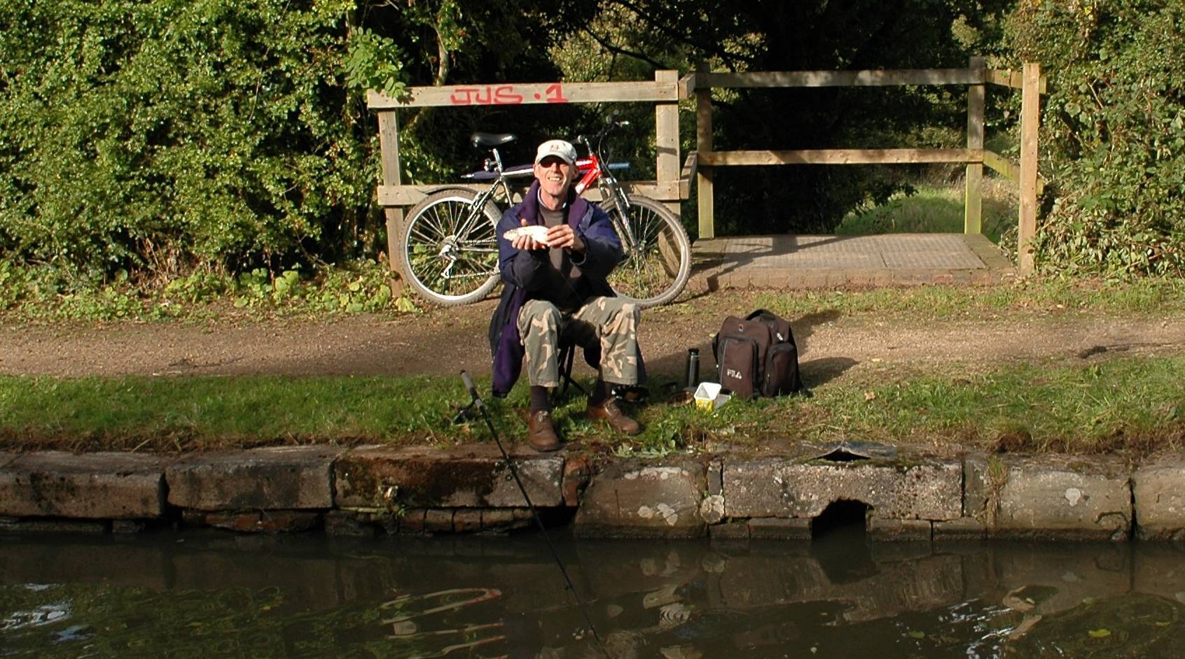 Tonic required. Send in your photos of what is nice on the waterways now. - Page 583 - General ...