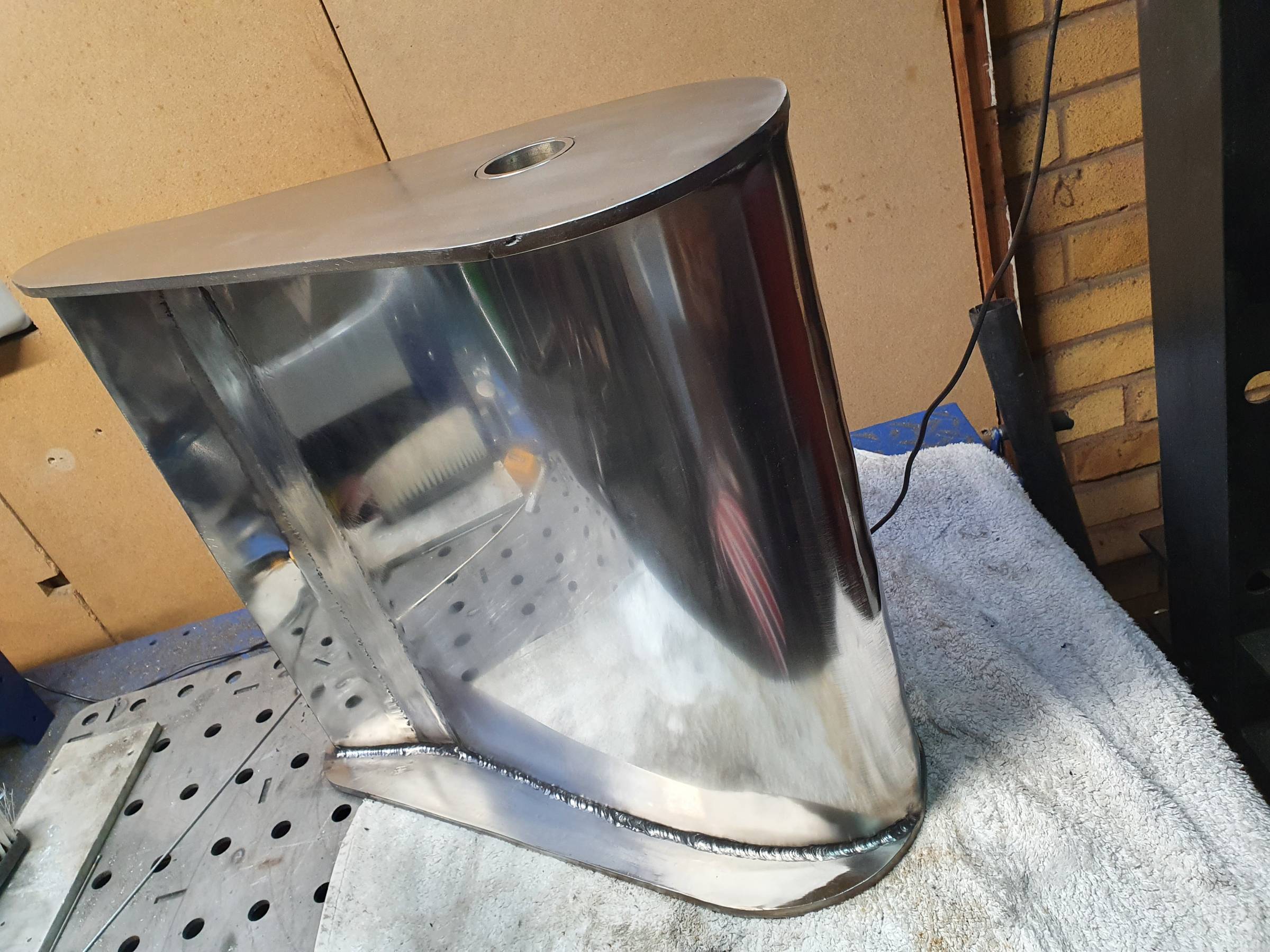 Has anyone fitted a shilling rudder to there narrowboat - Build Blogs ...