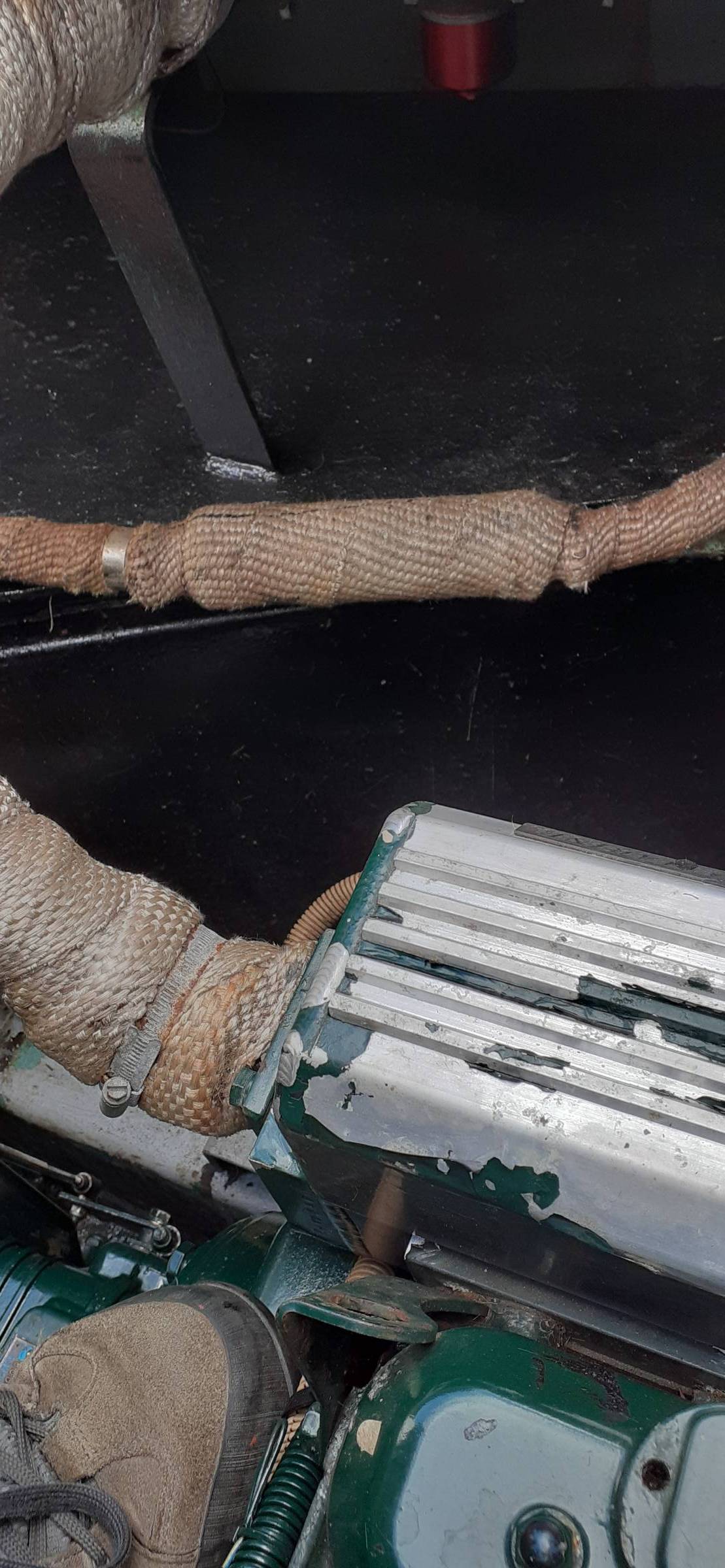 Smoking lagging on exhaust.pipe. - Boat Building & Maintenance - Canal ...