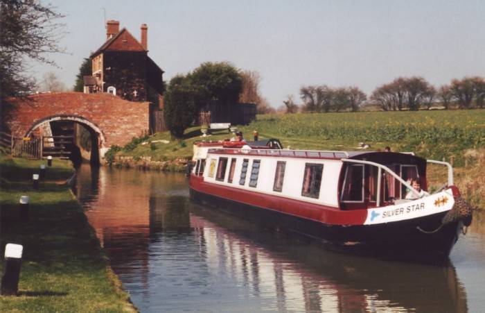 Anglo Welsh boat livery change 90s - History & Heritage - Canal World