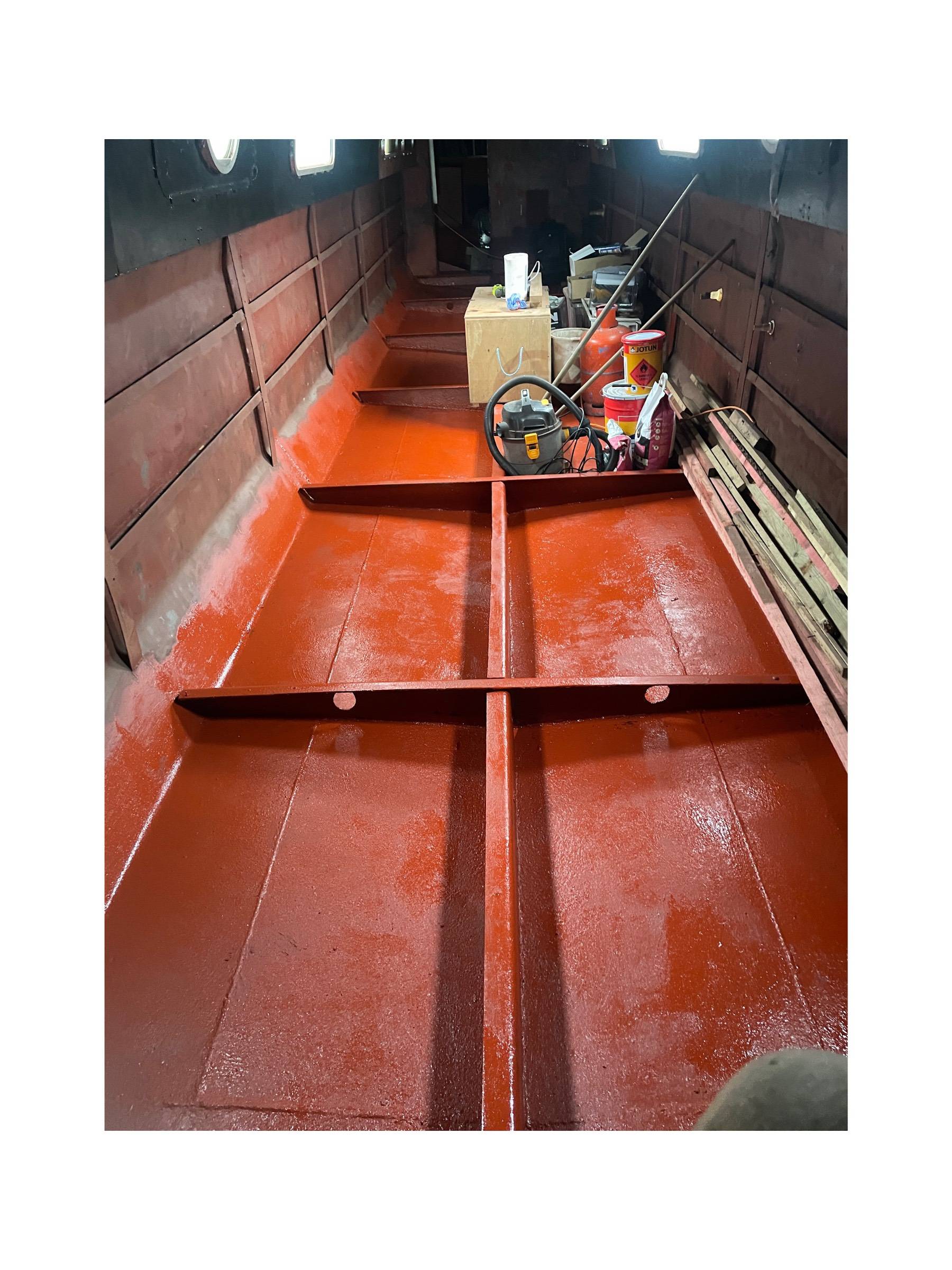 Ballast - Boat Building & Maintenance - Canal World