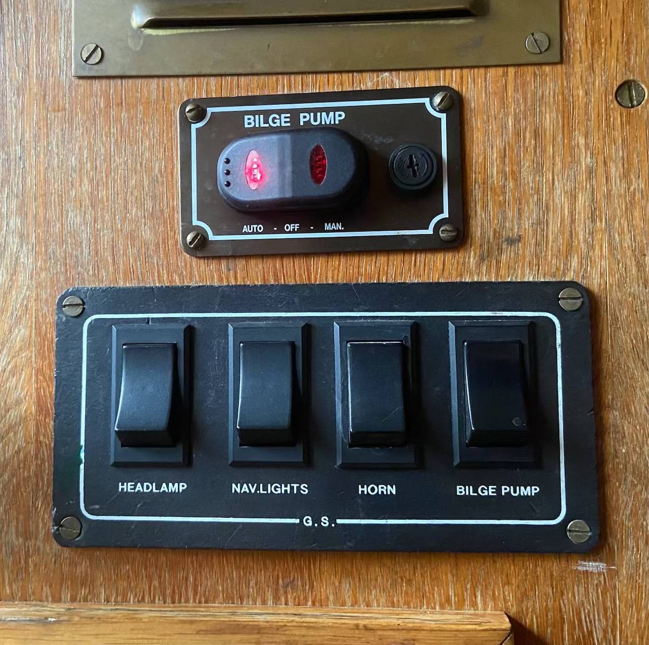 Bilge pump switches - how to leave? - New to Boating? - Canal World